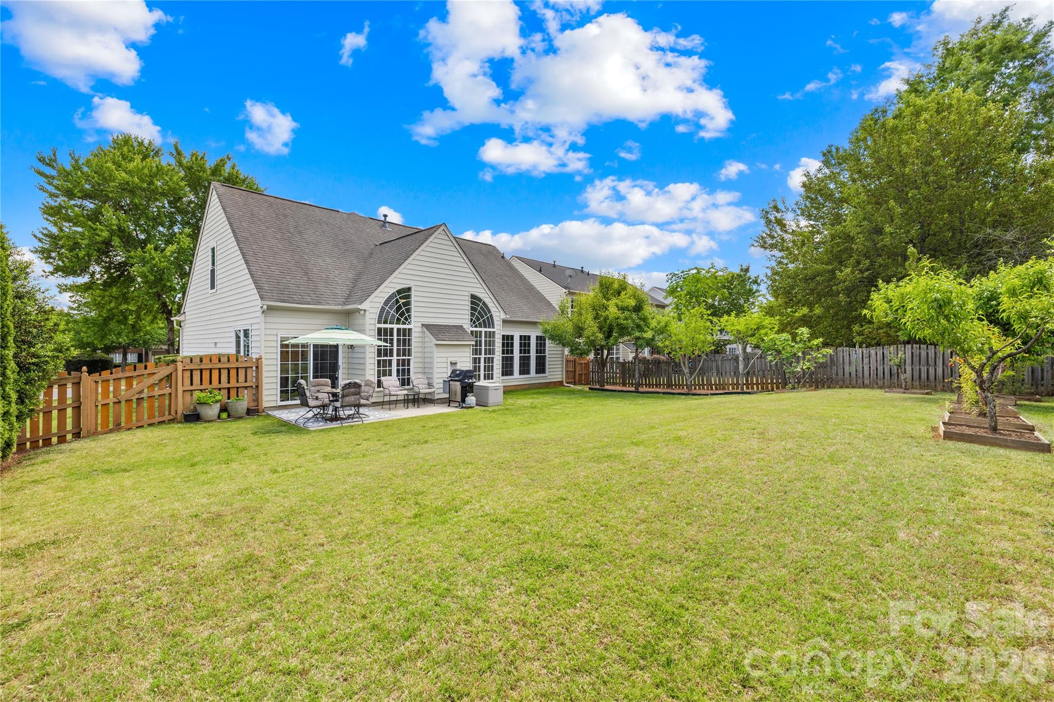 Photo 33 of 8719 Fieldcroft Drive, Charlotte, NC