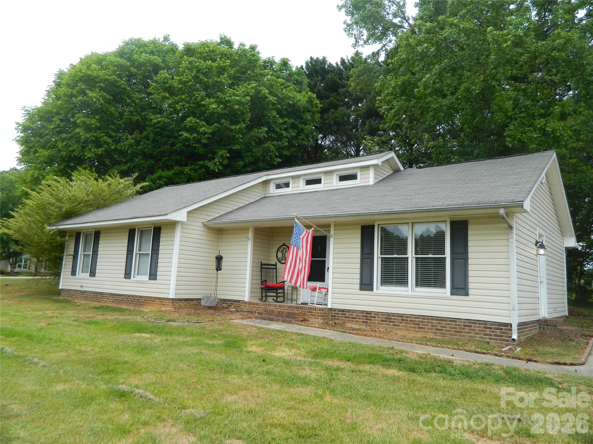 Photo 3 of 3120 Basilwood Circle, Monroe, NC