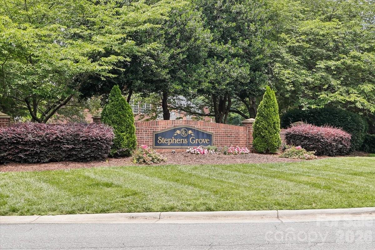 Home for sale at 6318 Stephens Grove Lane, Huntersville, NC — photo 23 of 28