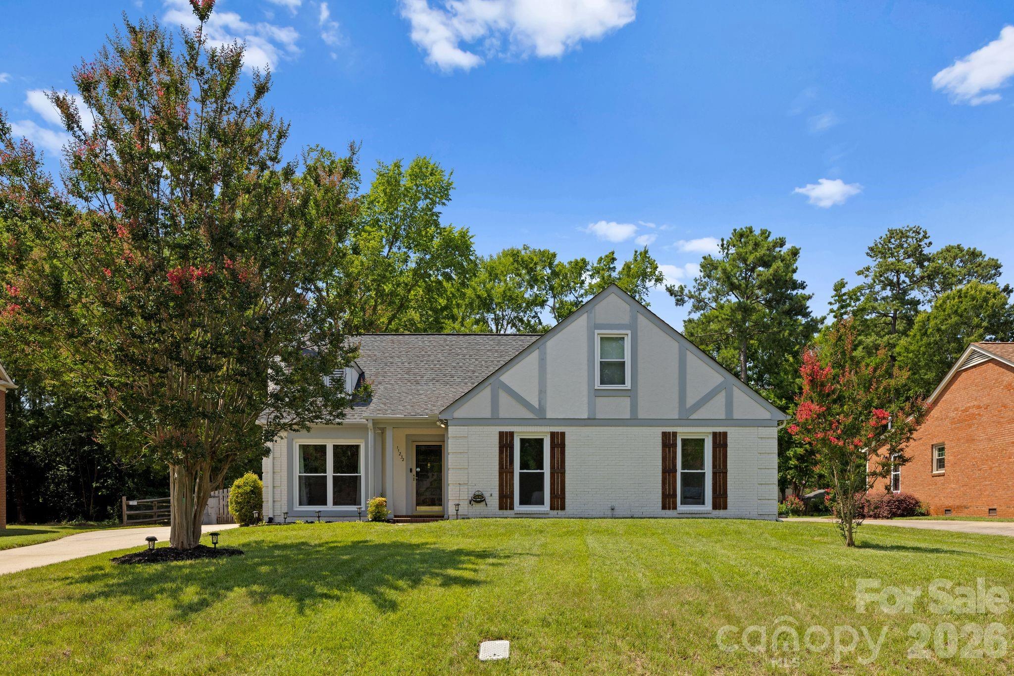 11232 Coachman Circle, Charlotte, NC