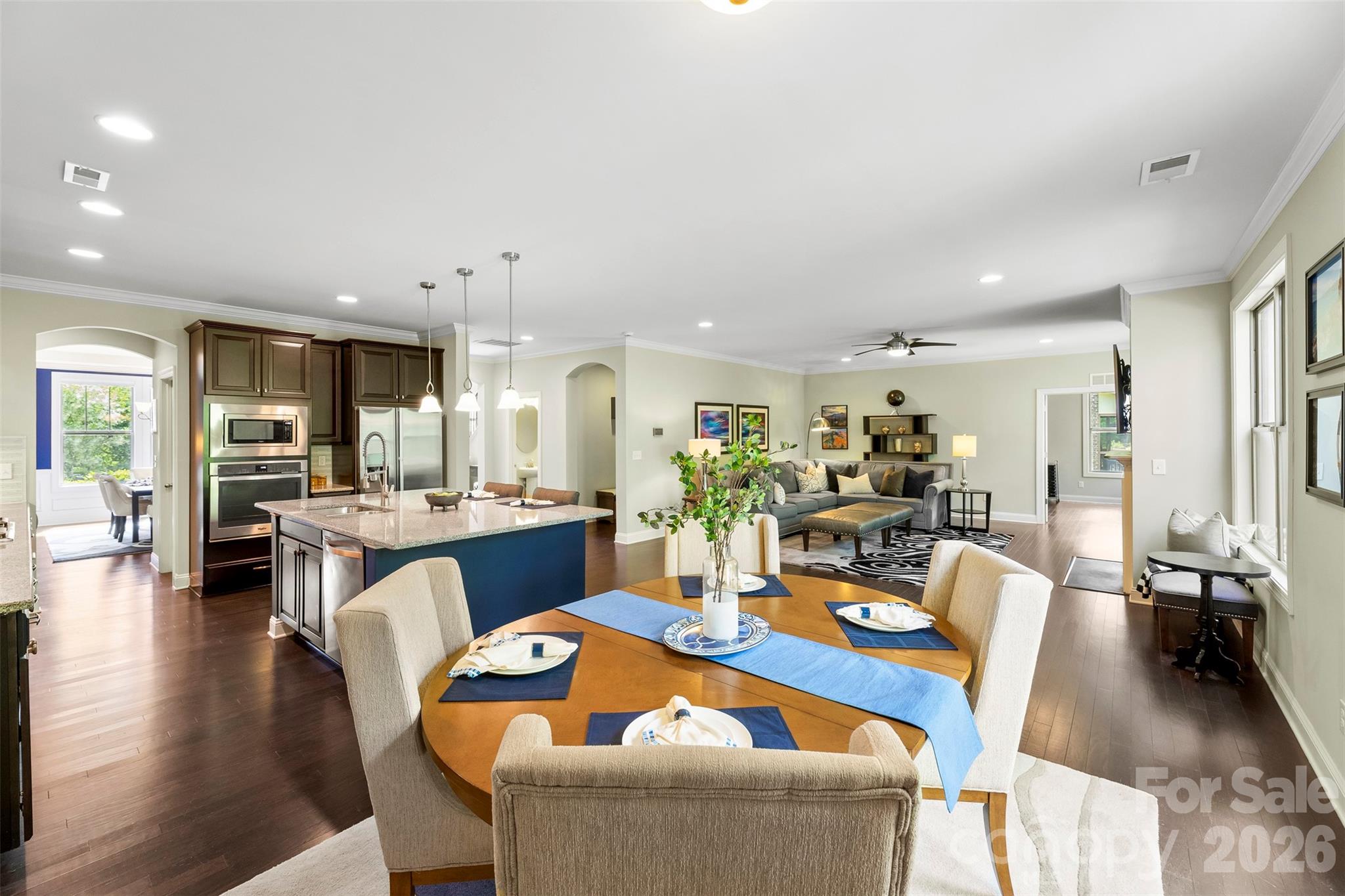 Photo 3 of 220 Kingsdown Avenue, Charlotte, NC