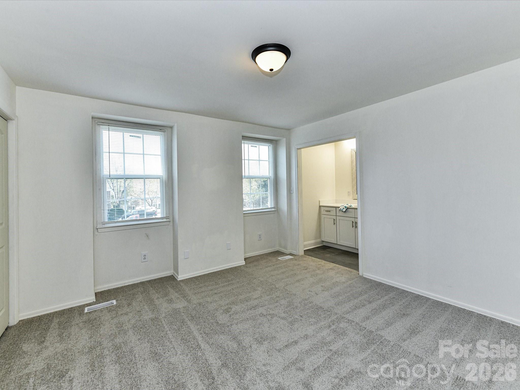 Photo 23 of 8322 Knights Bridge Road, Charlotte, NC