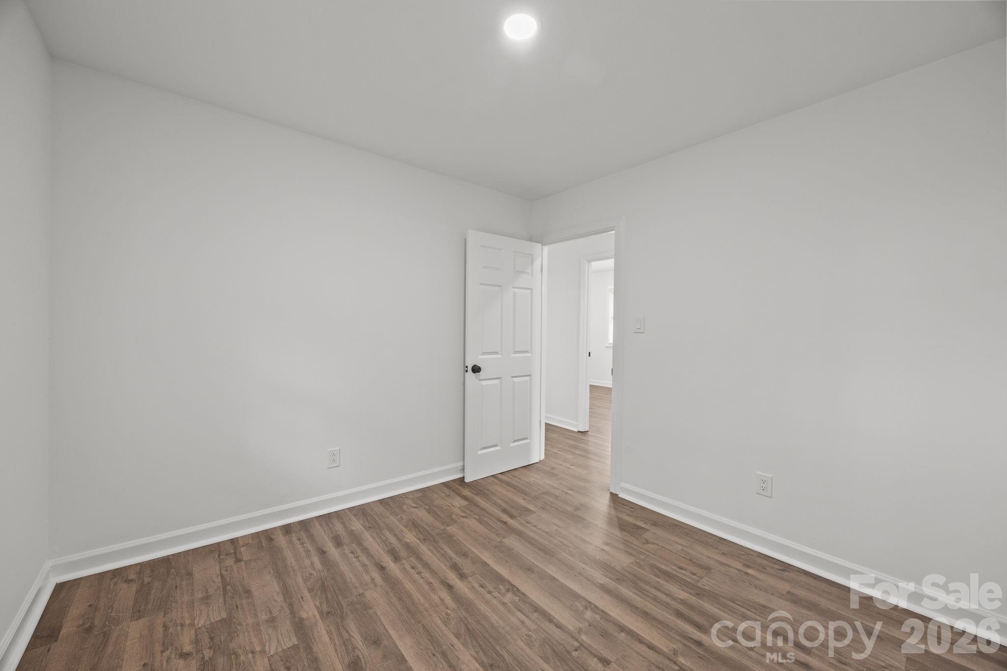 Photo 11 of 2309 Longleaf Drive, Charlotte, NC