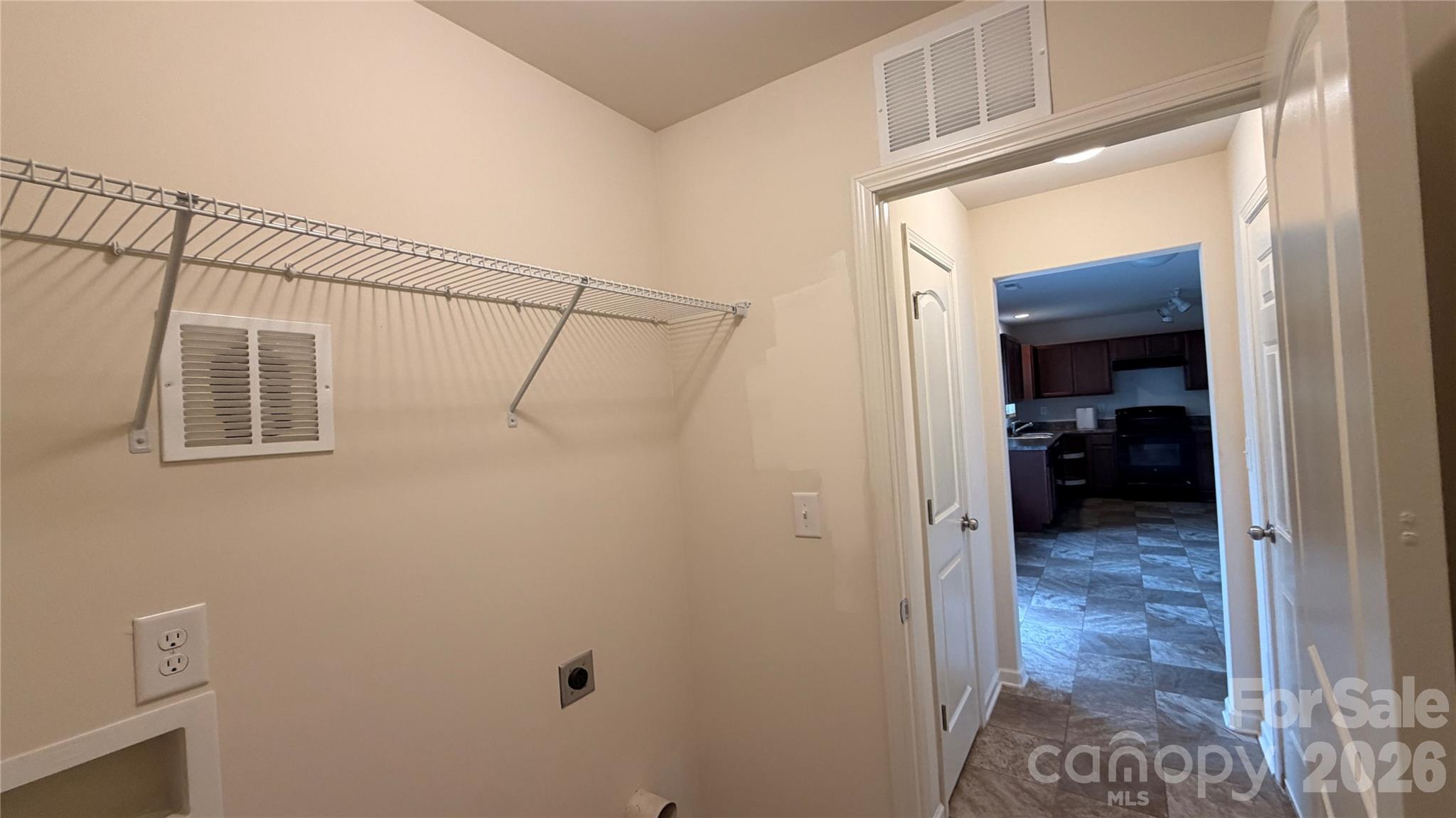 Photo 16 of 2602 Meadow Knoll Drive, Charlotte, NC