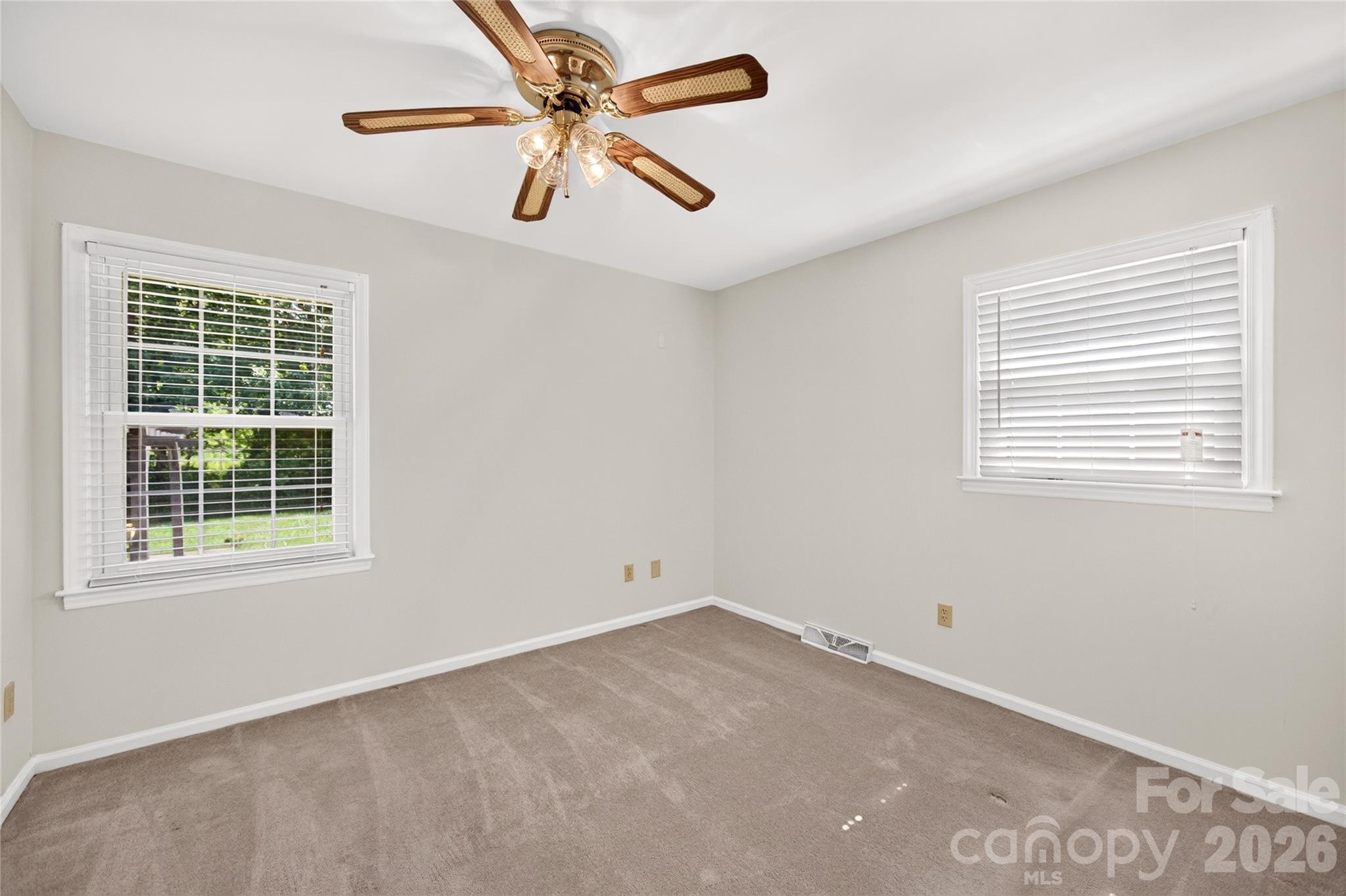 Photo 32 of 6801 Rambling Rose Drive, Charlotte, NC
