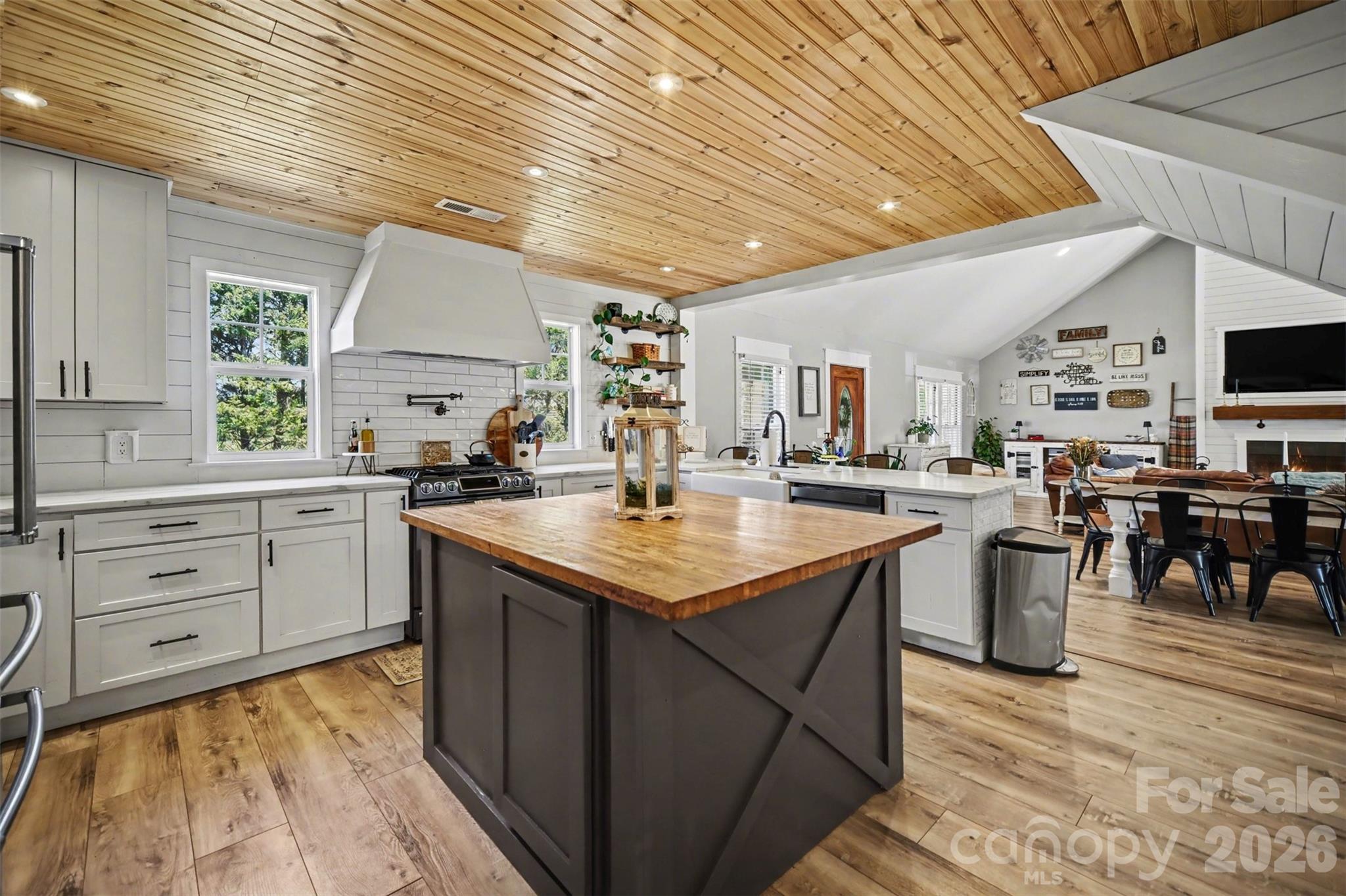 5226 Old Plank Road, Iron Station, NC - photo 8 of 47