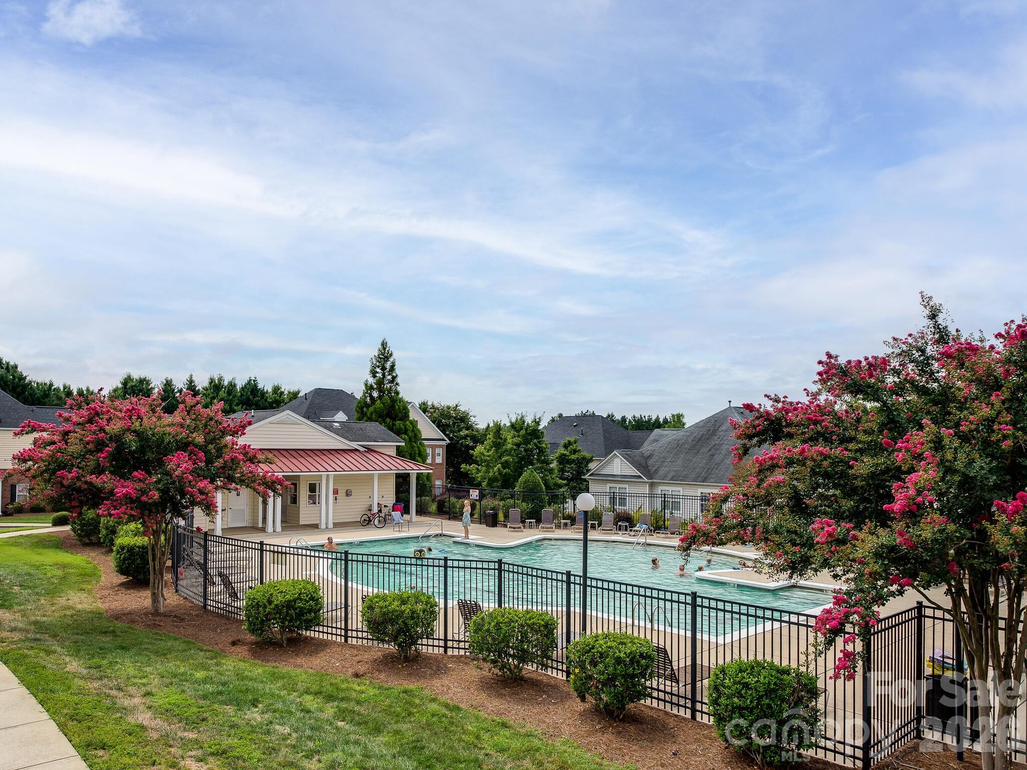 Photo 5 of 12008 Bordeaux Street, Charlotte, NC