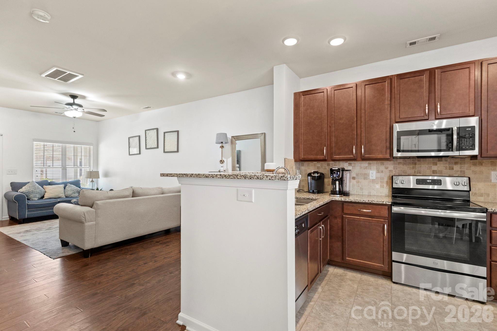 Photo 11 of 12221 Whiteside Drive, Charlotte, NC