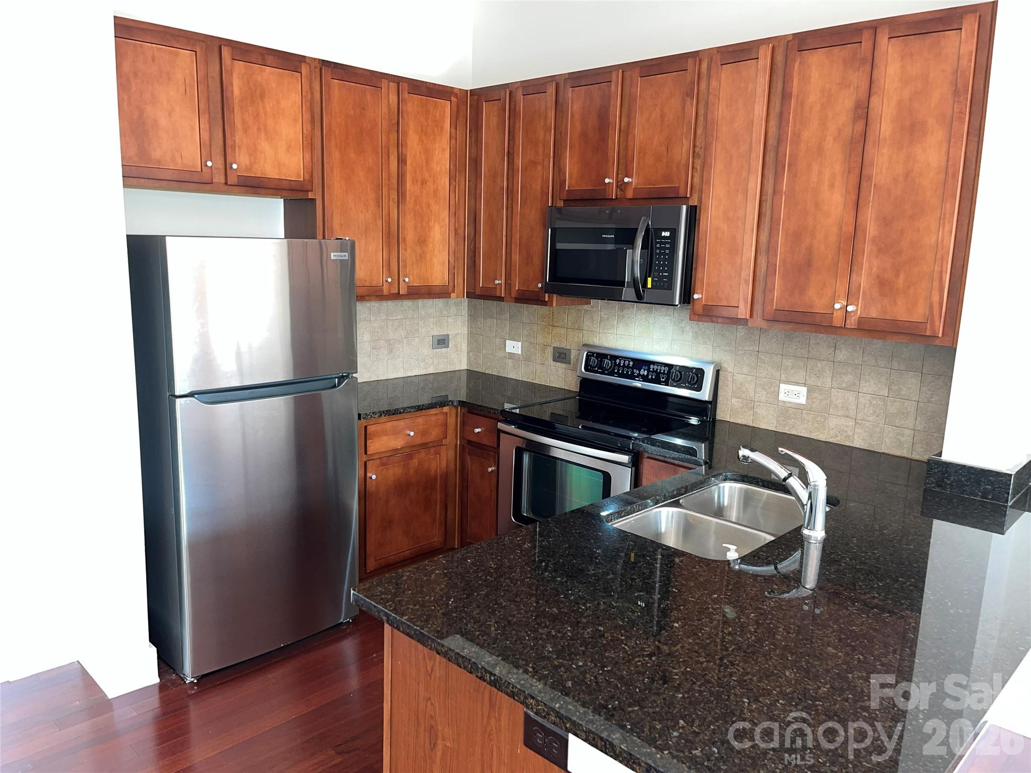 Photo 4 of 3269 Noda Boulevard, Charlotte, NC