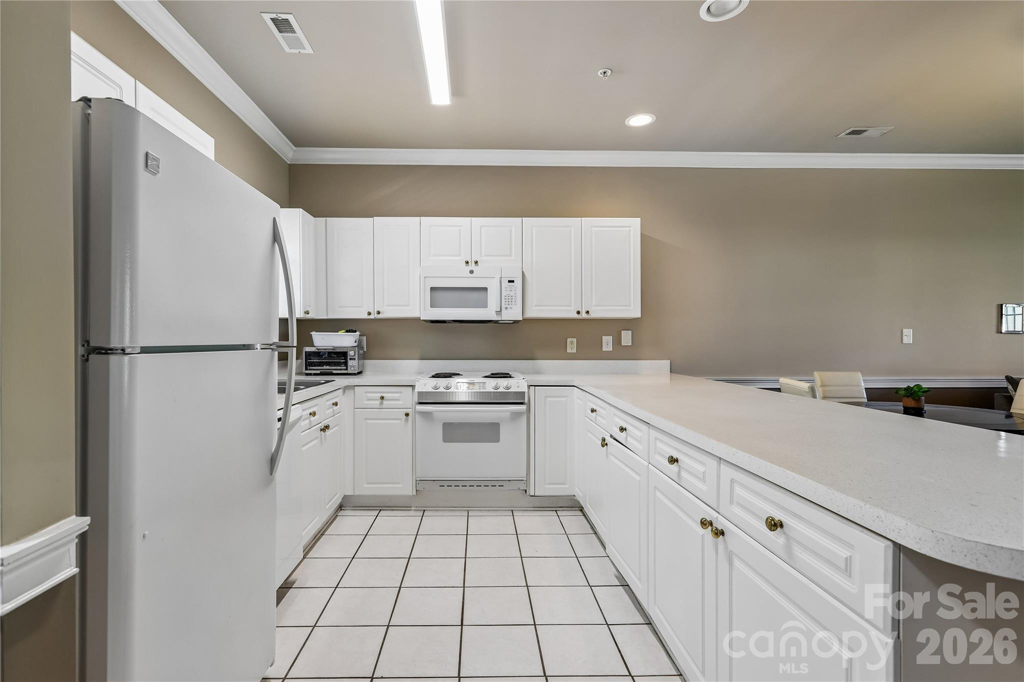 Photo 9 of 8923 Meadow Vista Road, Charlotte, NC