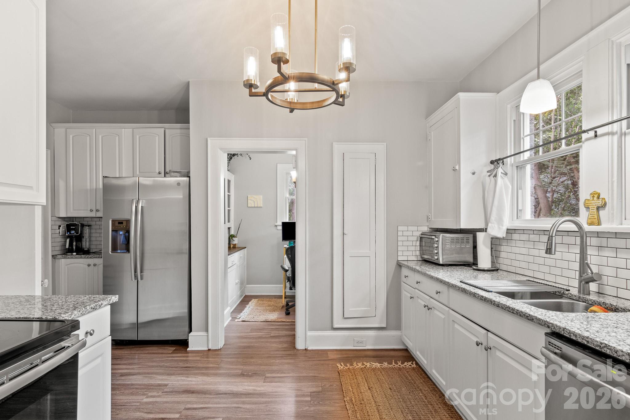 Photo 4 of 2308 Carmine Street, Charlotte, NC