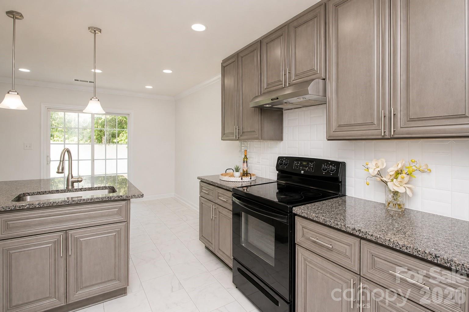 Photo 4 of 11611 Tribal Drive, Charlotte, NC
