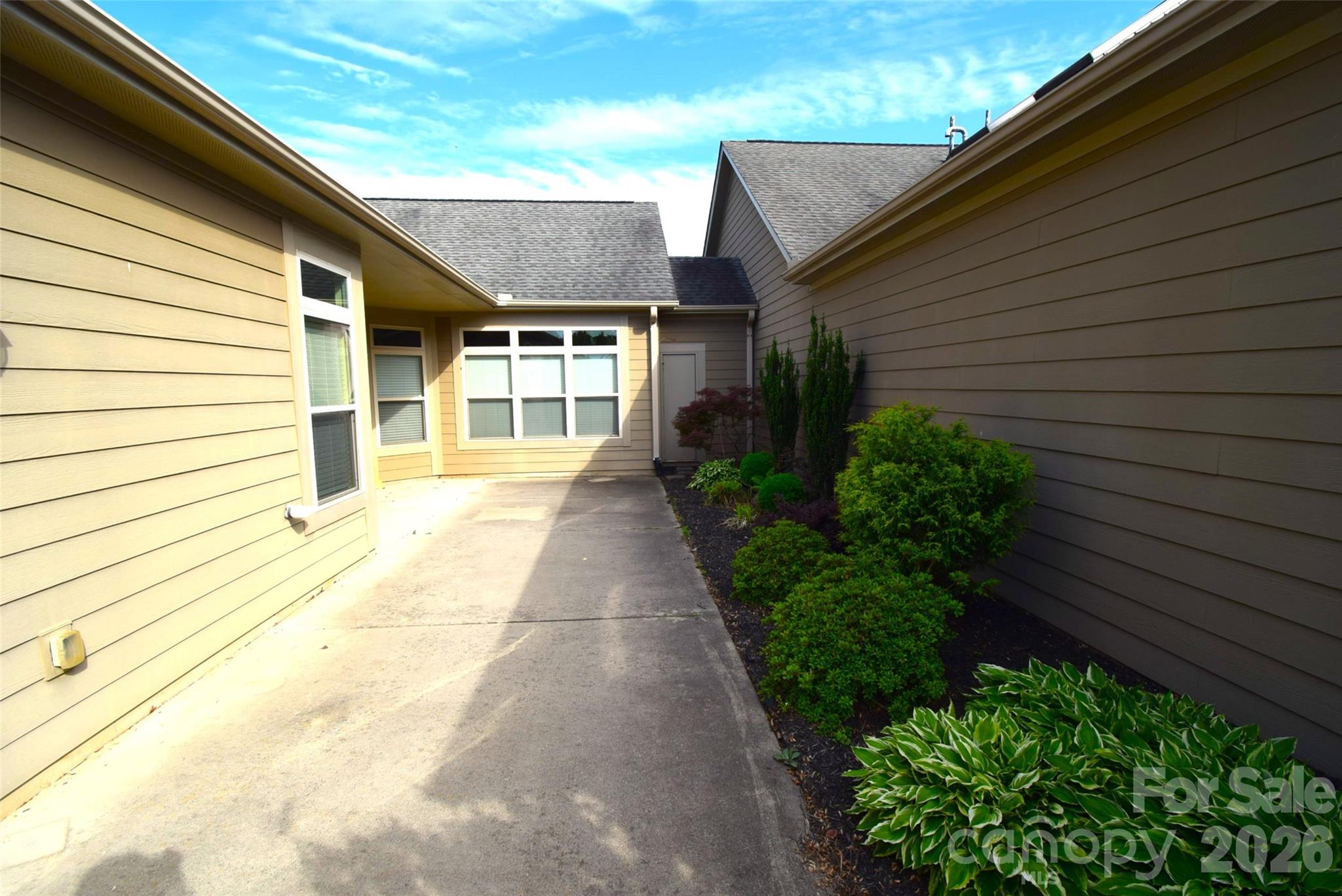 Photo 33 of 4950 Polo Gate Boulevard, Charlotte, NC