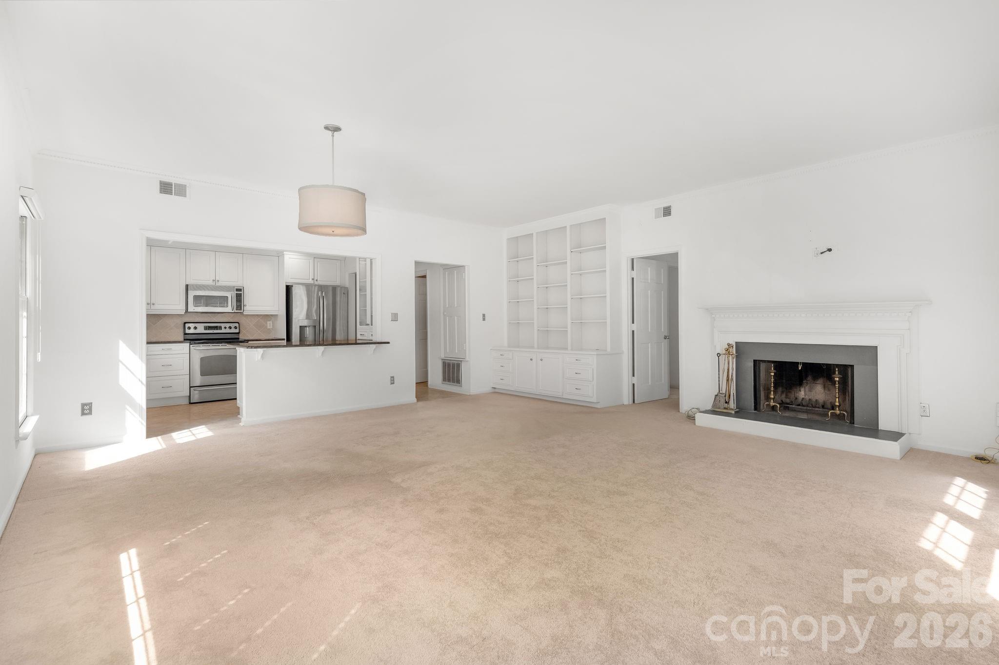Photo 11 of 1016 Queens RoadA, Charlotte, NC