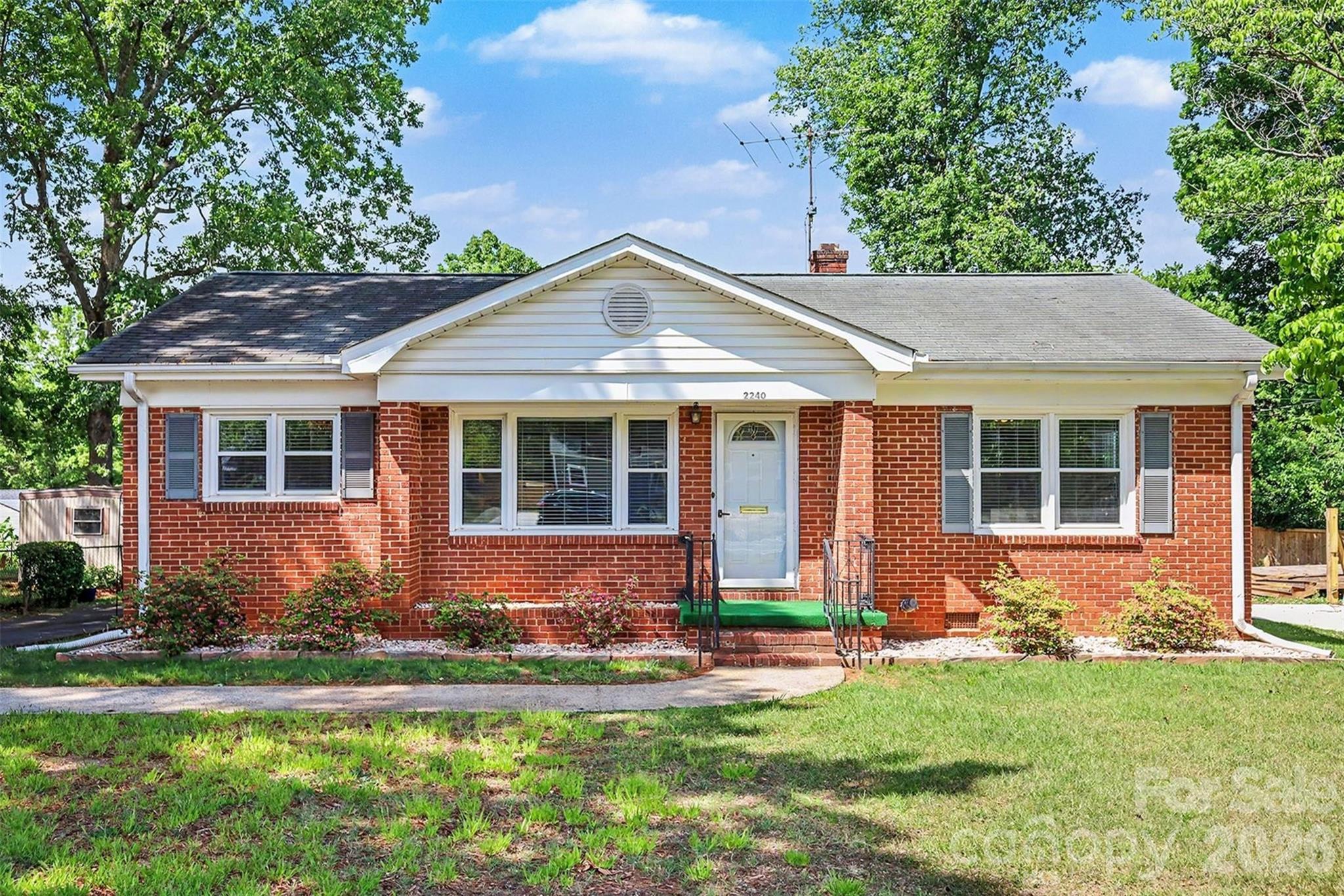 2240 Ashley Road, Charlotte, NC - photo 1 of 30