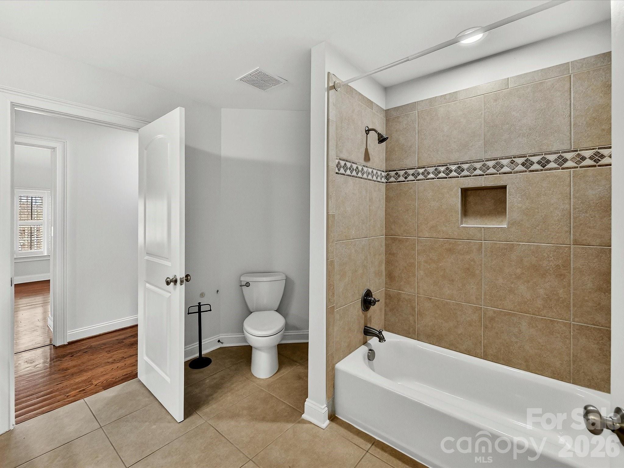Photo 34 of 1805 Mt Isle Harbor Drive, Charlotte, NC