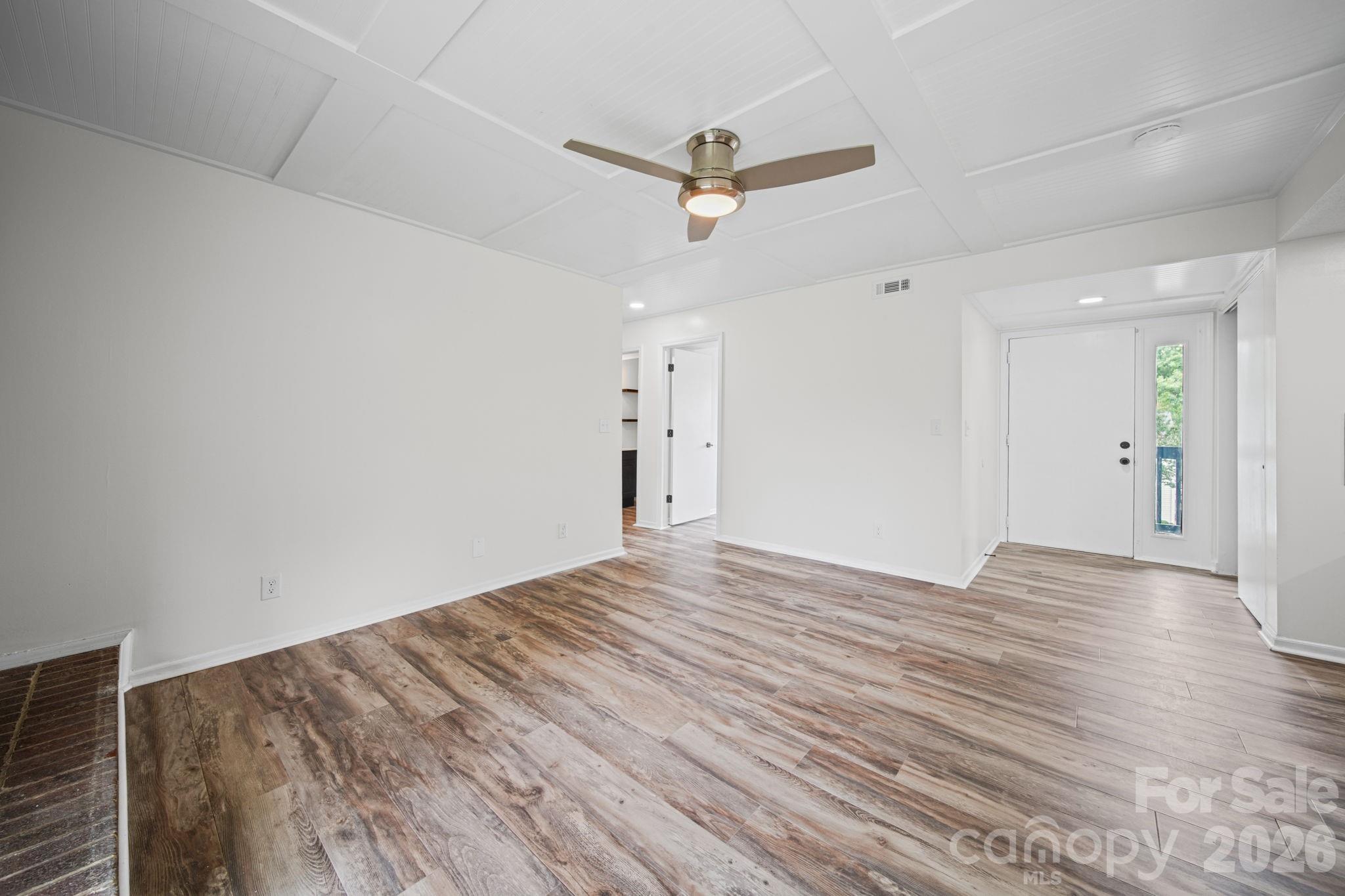 Photo 5 of 11023 Harrowfield Road, Charlotte, NC
