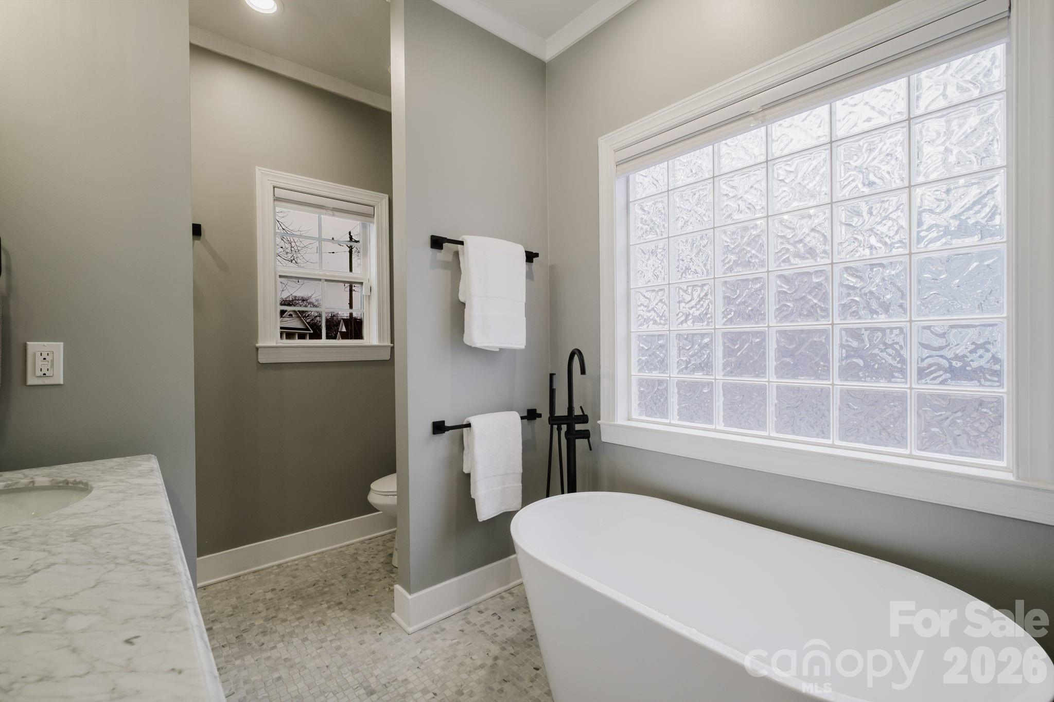 2711 Clemson Avenue, Charlotte, NC - photo 22 of 43