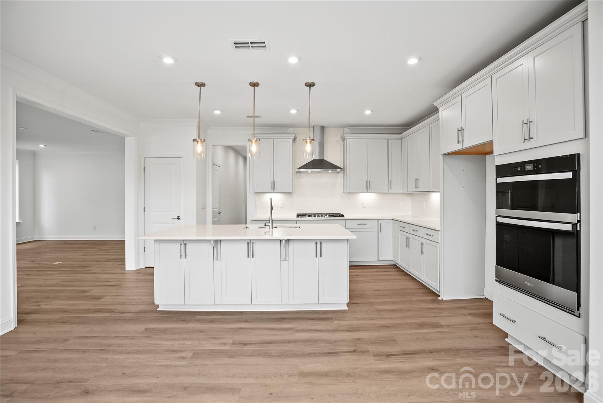 Photo 13 of 13911 Penbury Lane, Charlotte, NC