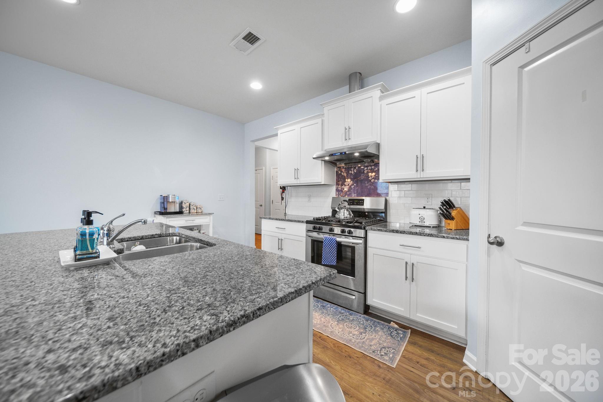 Photo 9 of 2228 Apple Glen Lane, Charlotte, NC