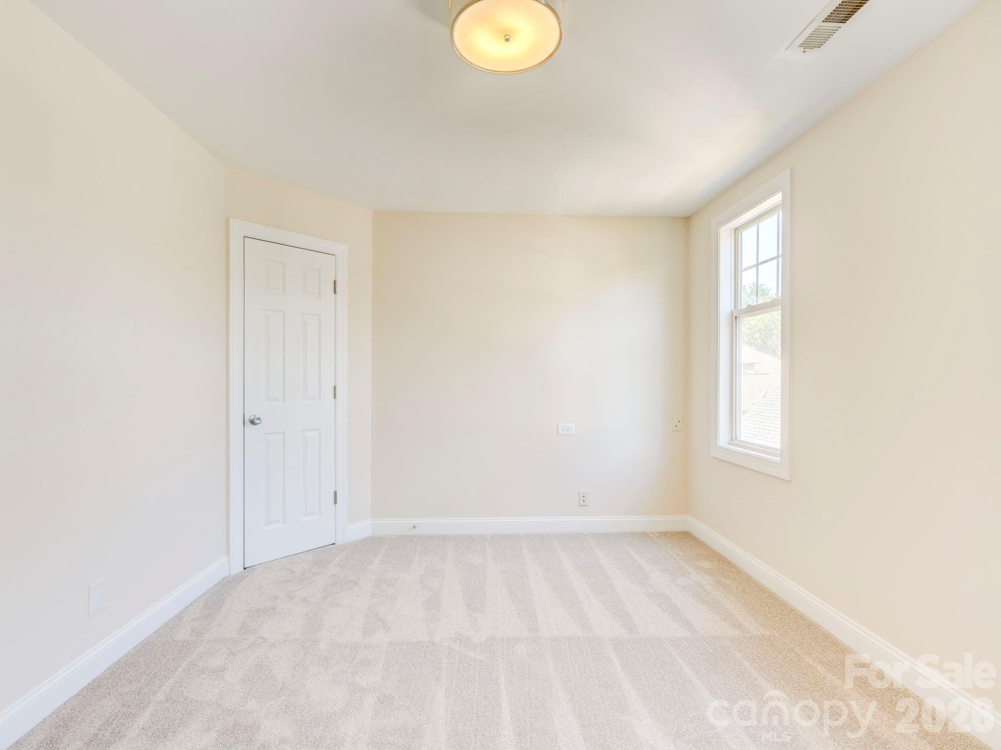 2025 Gable Way Lane, Matthews, NC - photo 33 of 37
