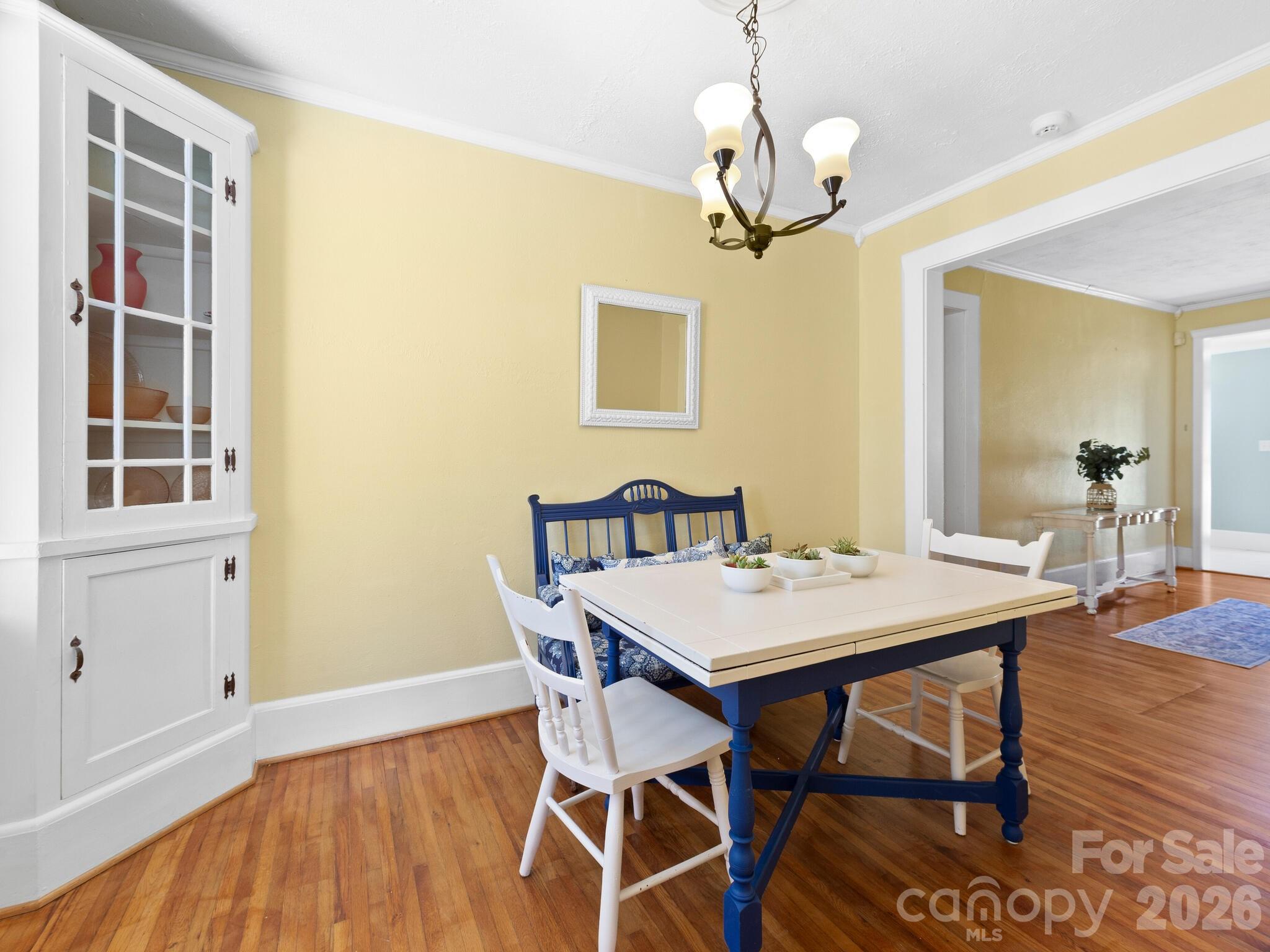 Home for sale at 1614 Ridgewood Boulevard, Hendersonville, NC — photo 10 of 40