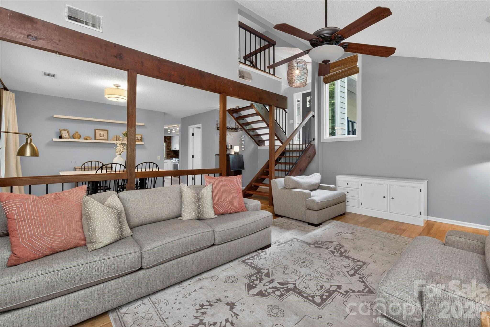 Photo 12 of 7611 Robin Crest Road, Charlotte, NC