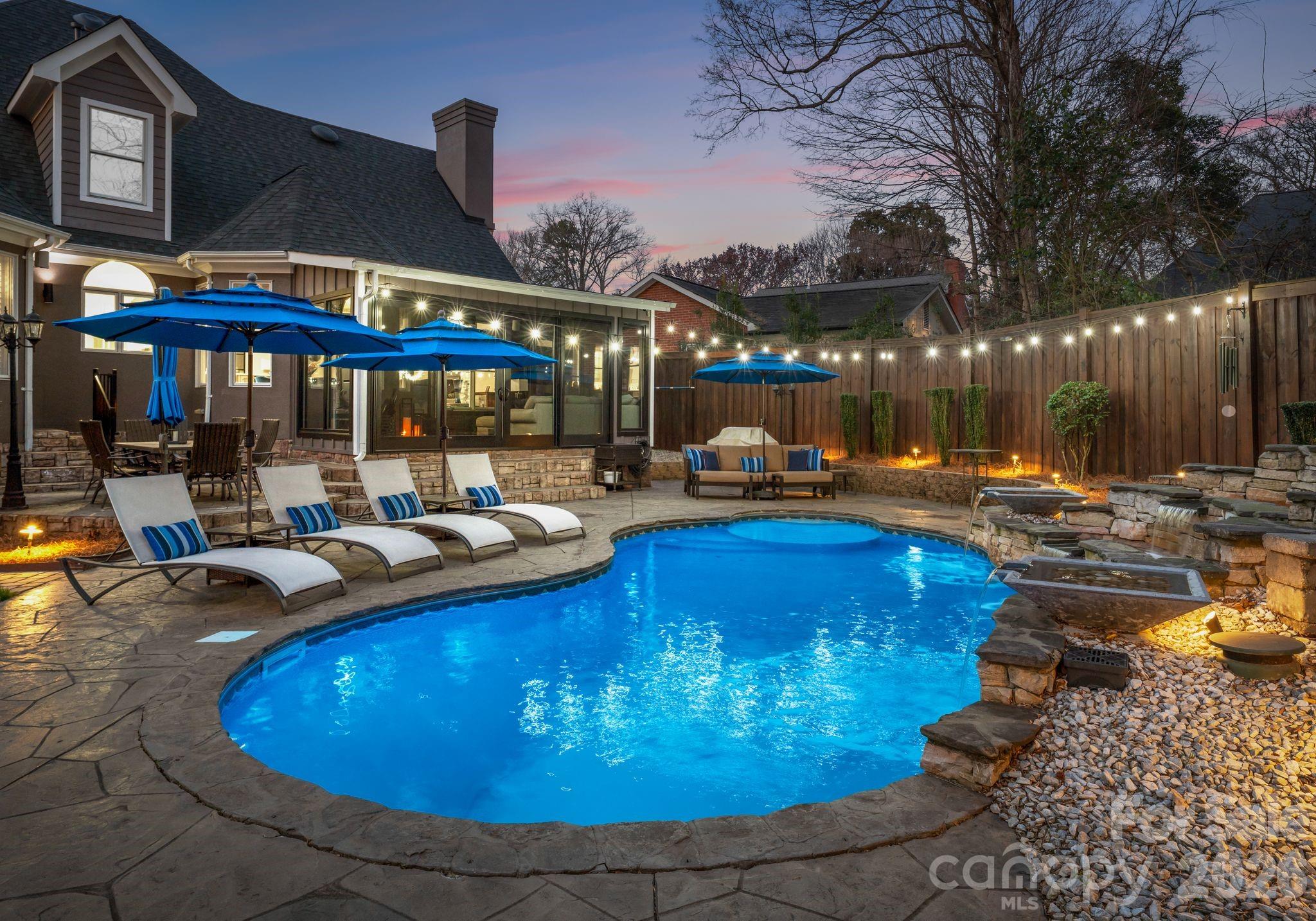 Photo 43 of 141 Sardis Lane, Charlotte, NC