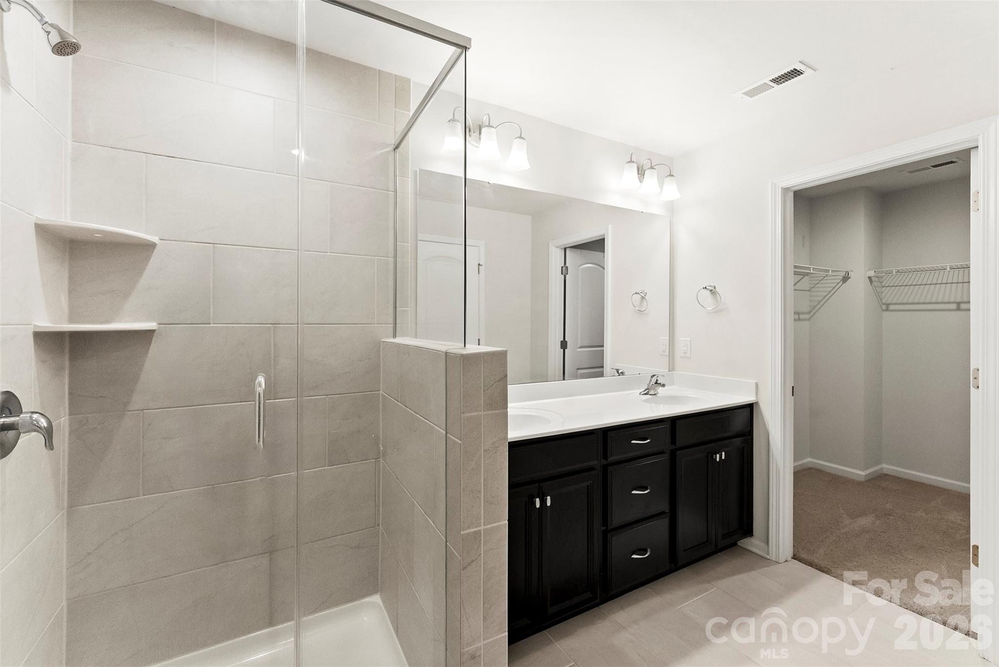 Photo 22 of 11010 Chalkbark Lane, Charlotte, NC