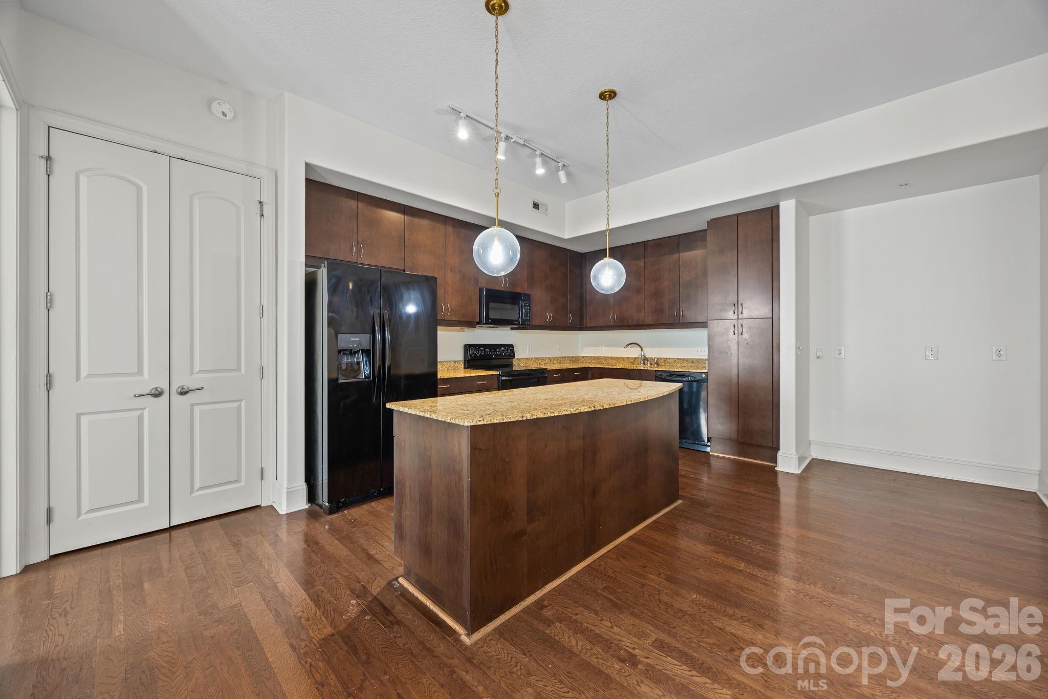 Photo 8 of 4620 Piedmont Row Drive609, Charlotte, NC