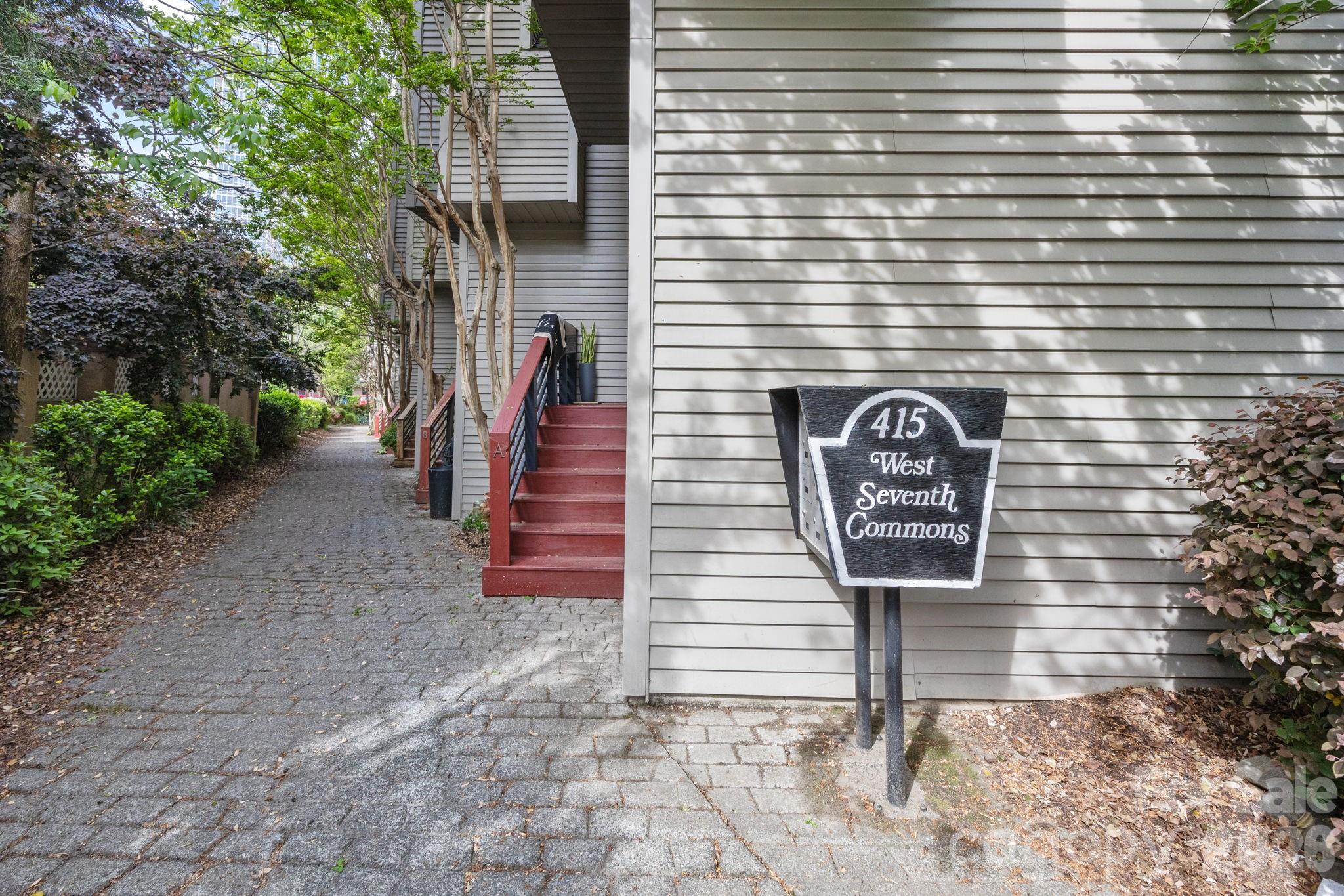 Photo 17 of 415 W 7th StreetH, Charlotte, NC