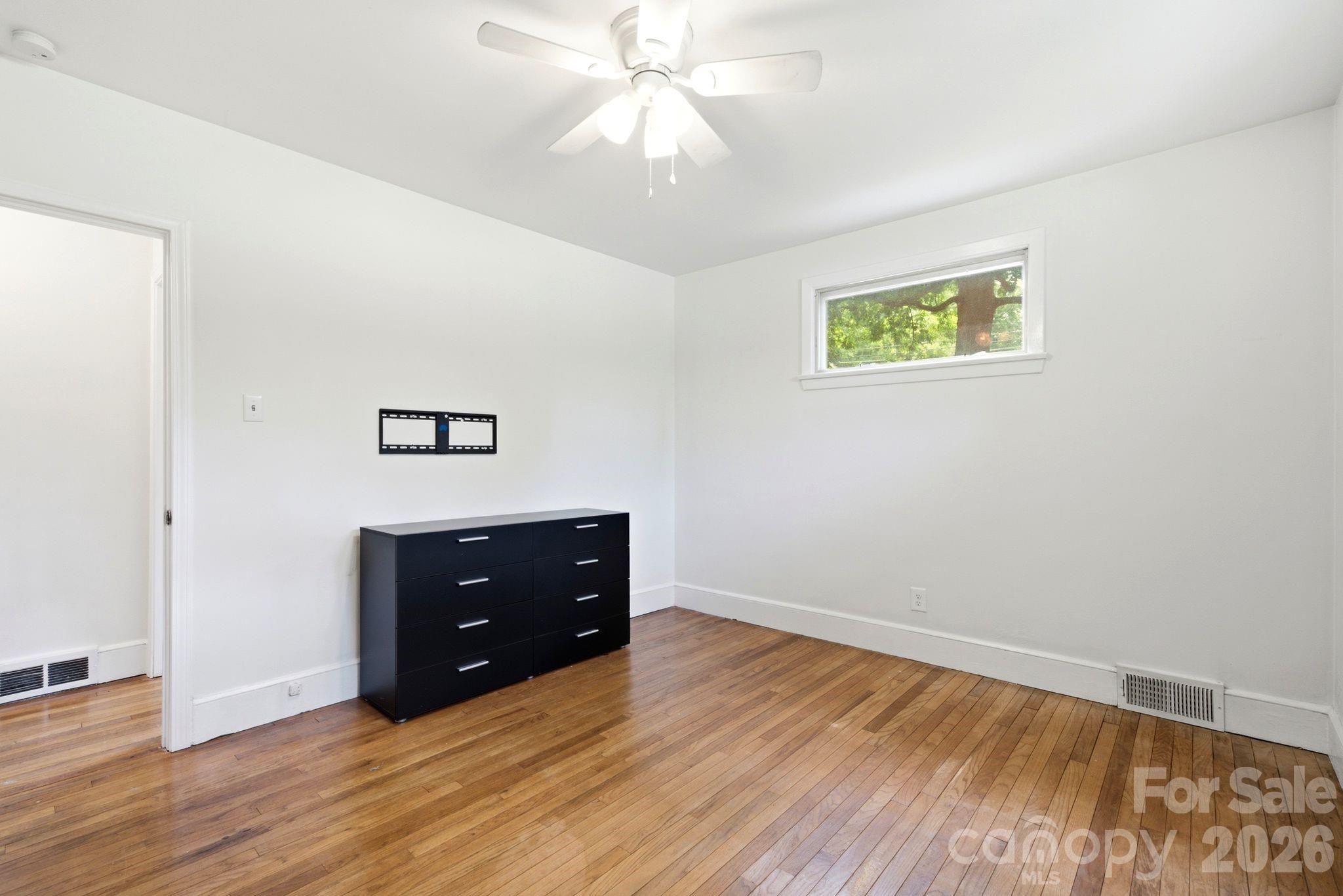 Photo 18 of 4227 Cheltenham Road, Charlotte, NC