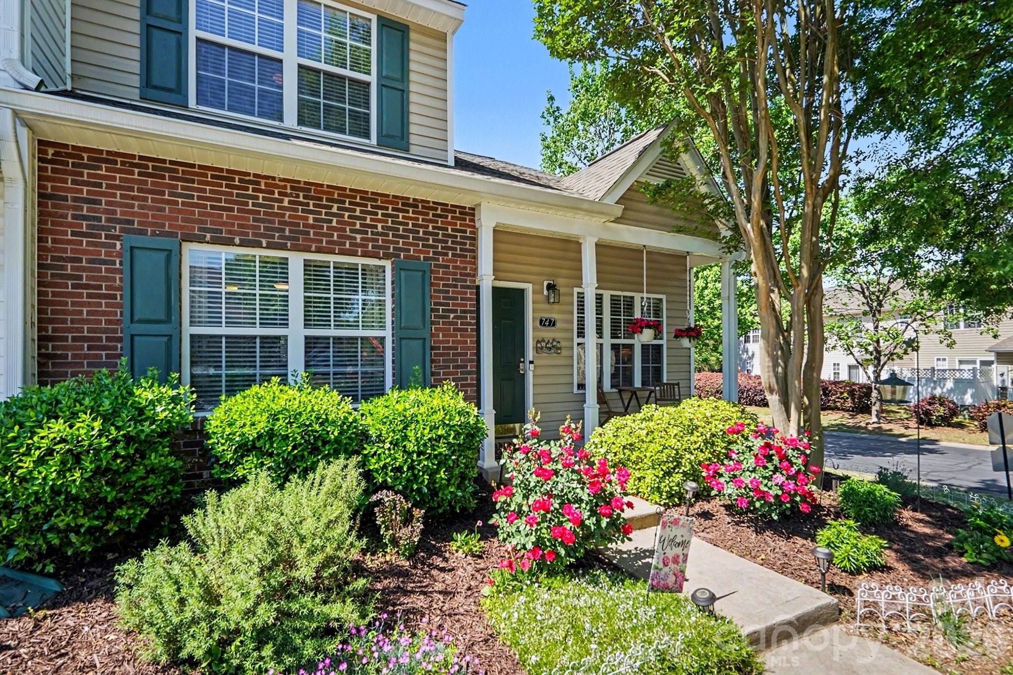 Photo 2 of 747 Rock Lake Glen, Fort Mill, SC