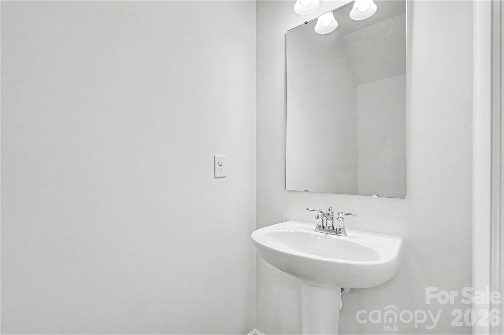 Photo 14 of 4035 Lawnview Drive, Charlotte, NC