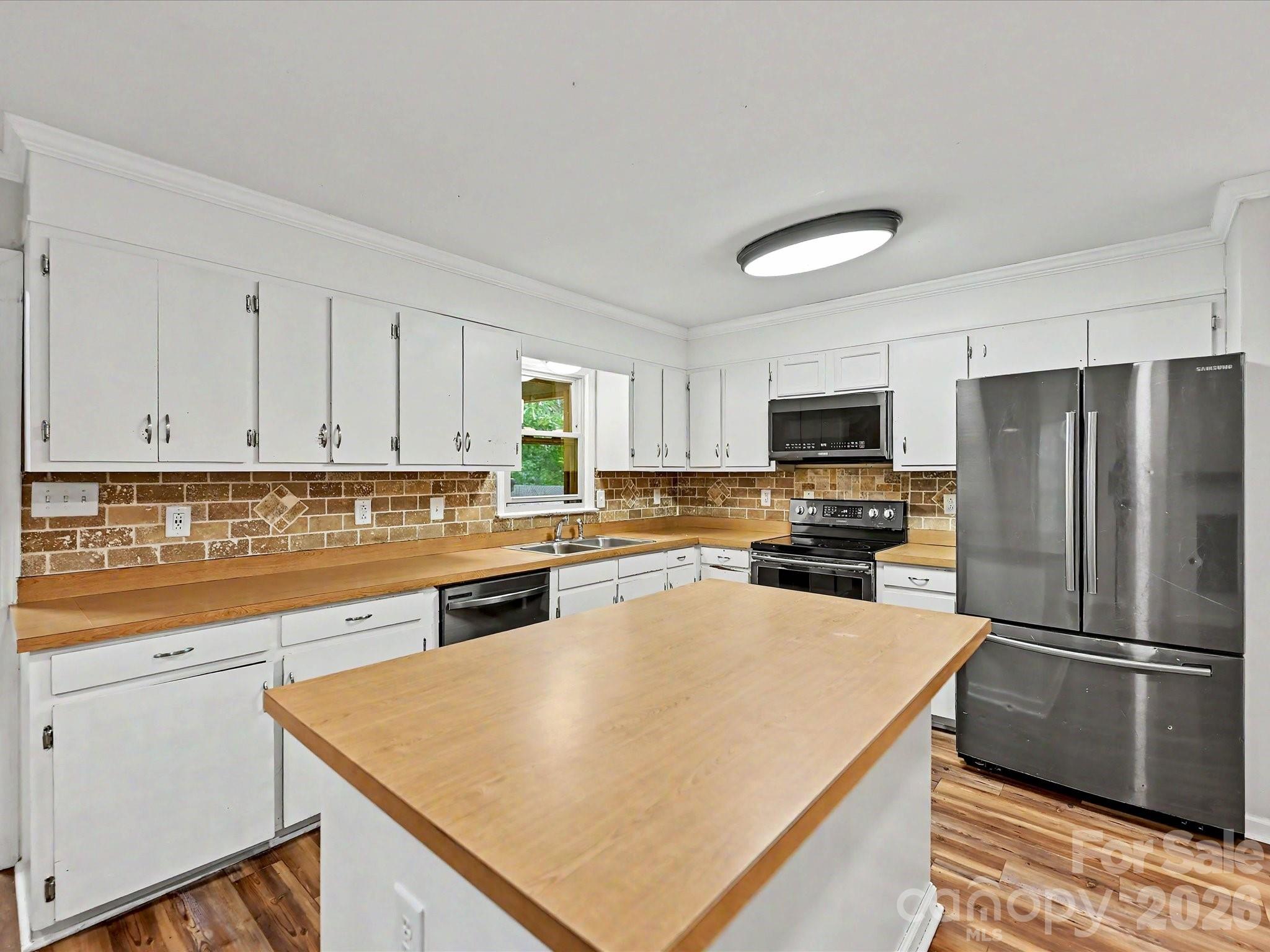 1123 S Forest Hills School Road, Marshville, NC - photo 6 of 39