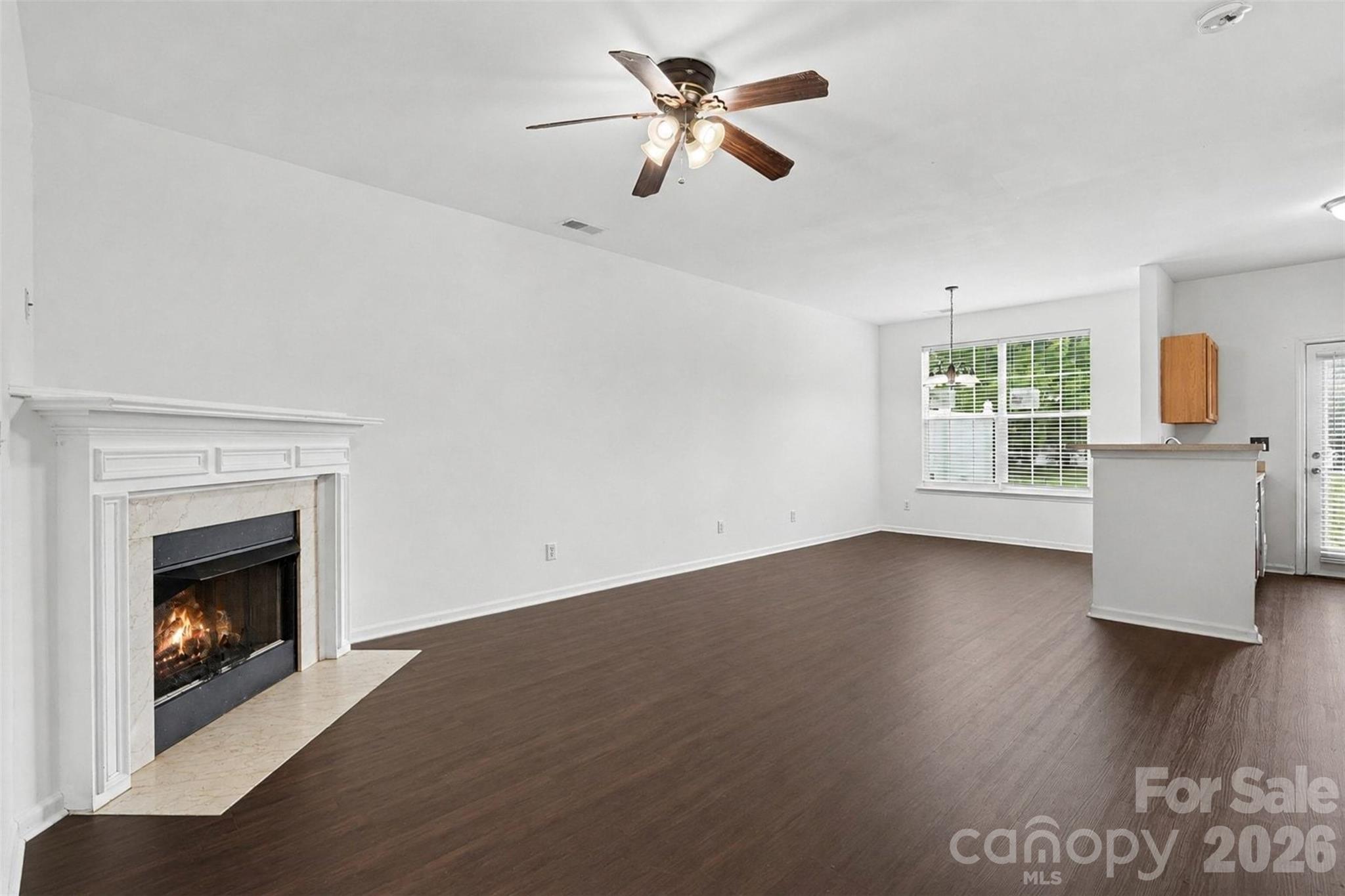 Photo 3 of 7514 Abigail Glen Drive, Charlotte, NC