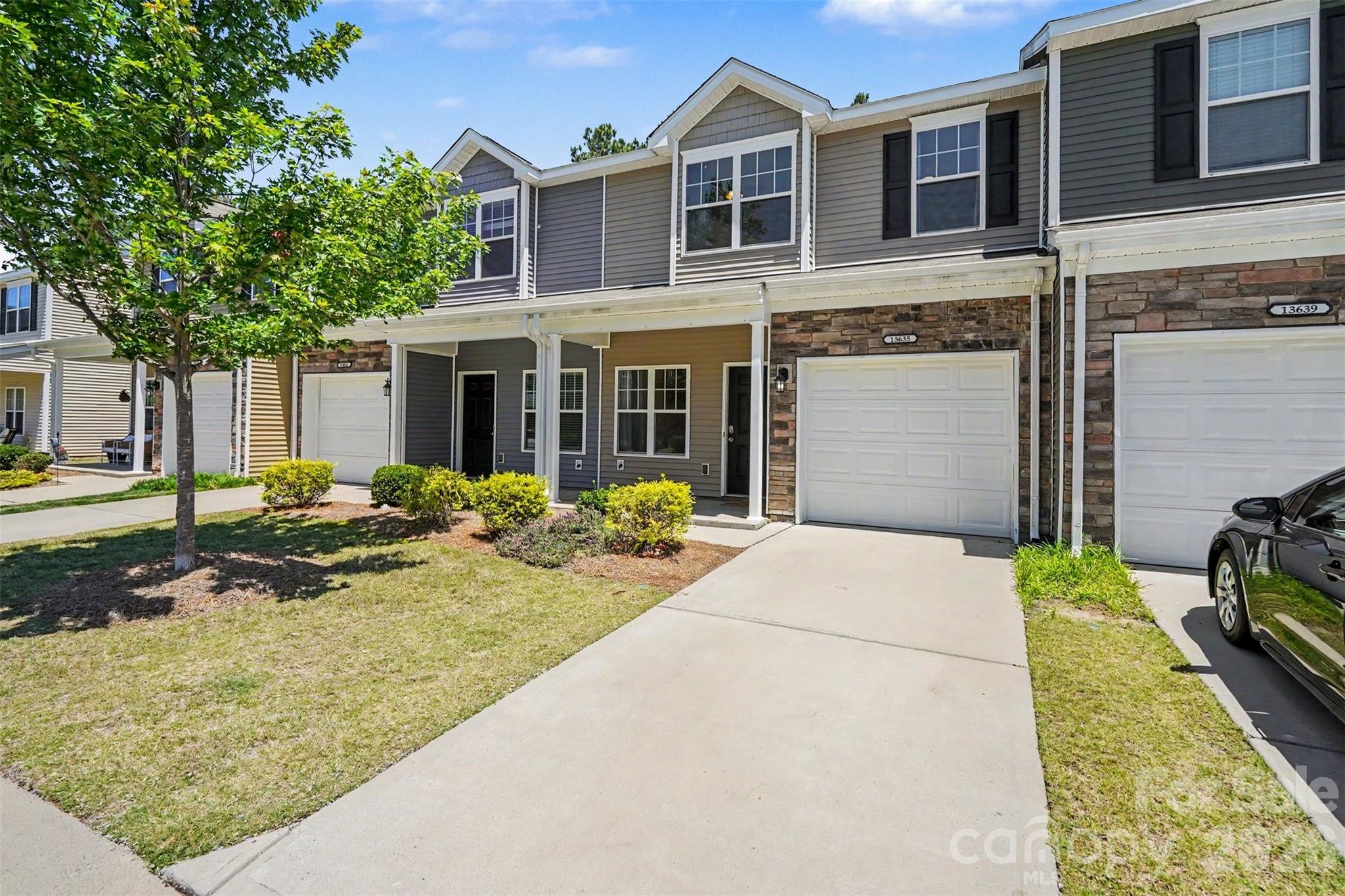 Photo 2 of 13635 Browhill Lane, Charlotte, NC