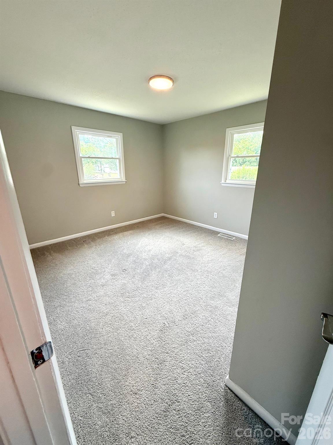 130 N Arlington Avenue, Jonesville, NC - photo 16 of 21