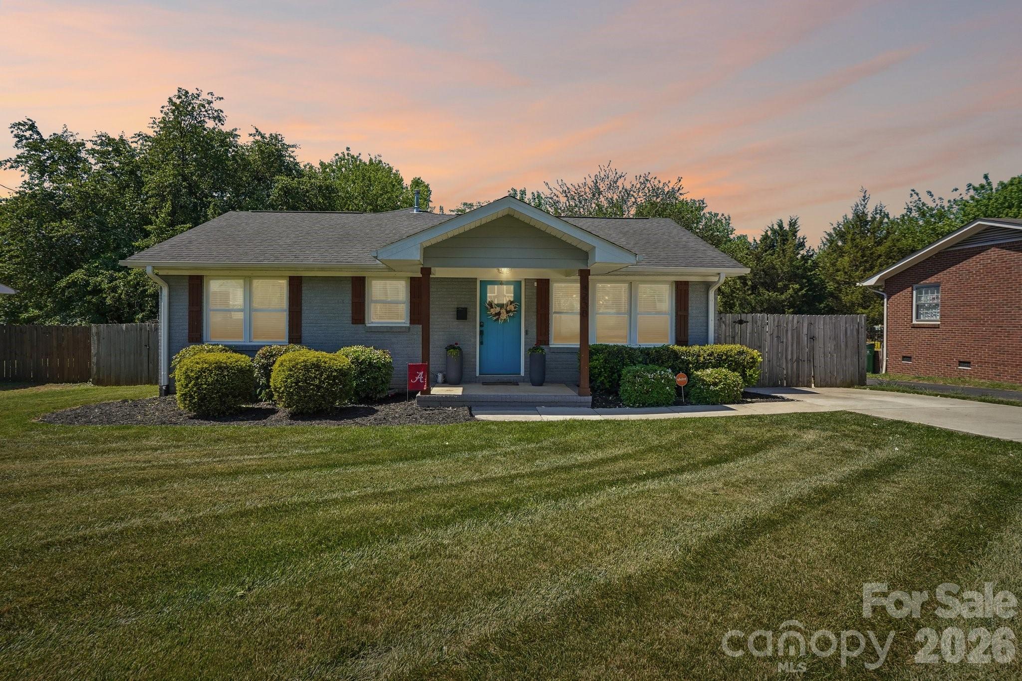 4238 Donnybrook Place, Charlotte, NC - photo 2 of 45