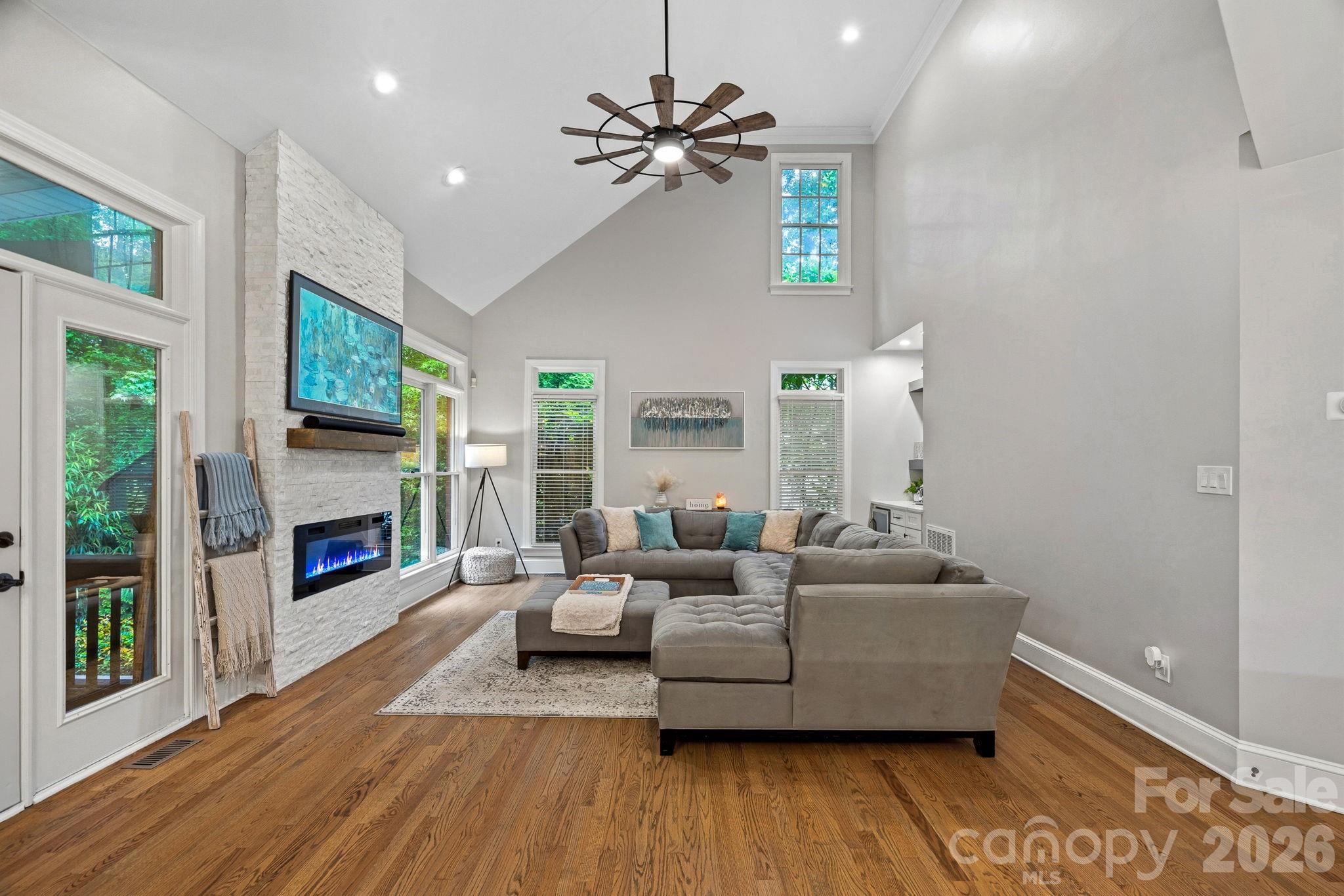 Photo 12 of 5634 Camelot Drive, Charlotte, NC