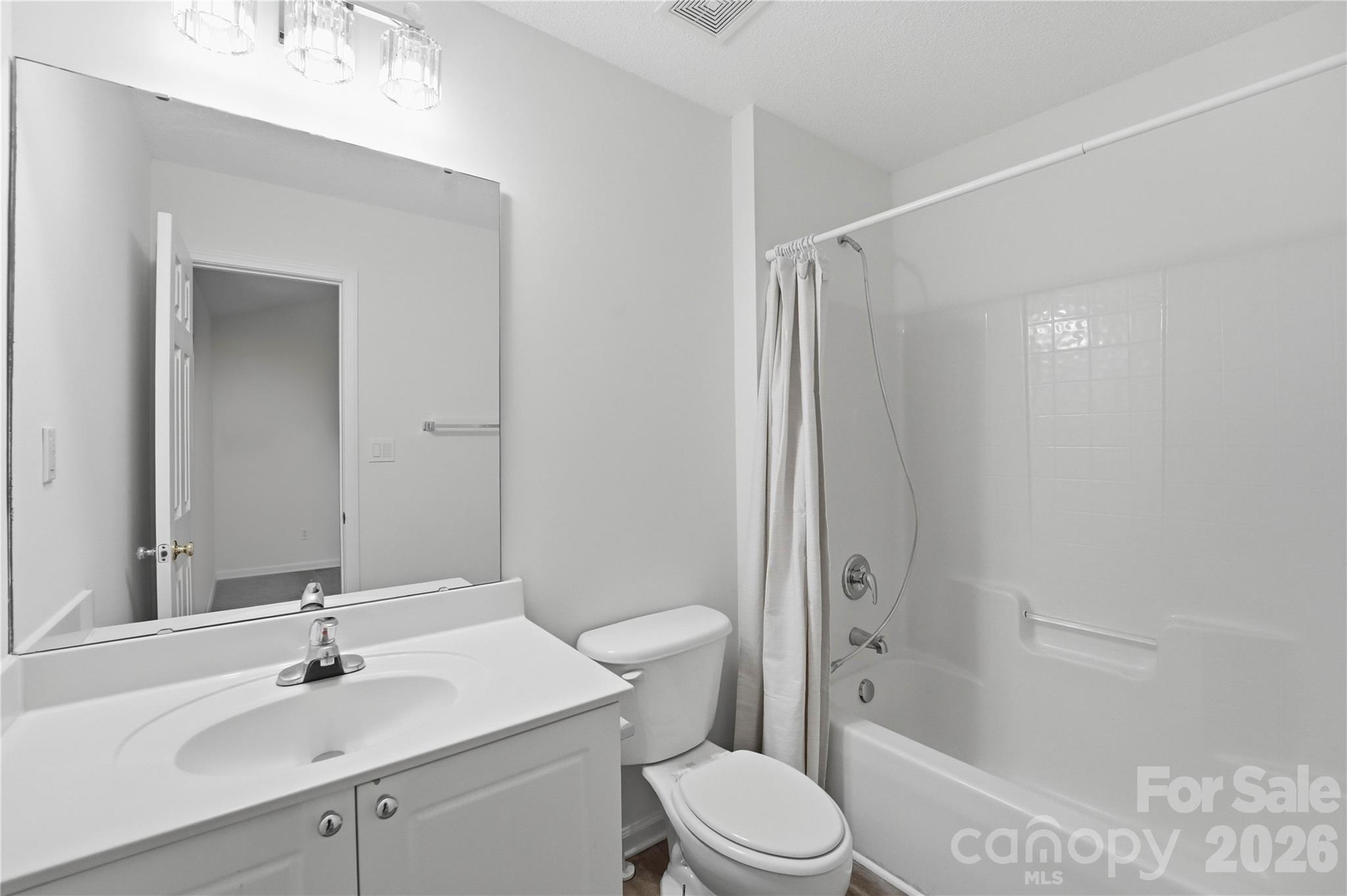 Photo 15 of 11544 Savannah Creek Drive, Charlotte, NC