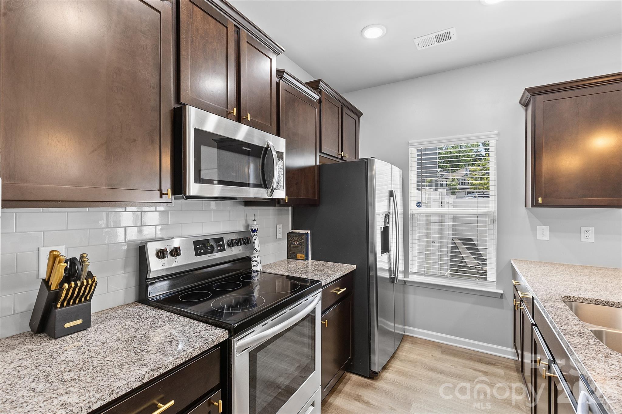 Photo 15 of 8048 Alderton Lane, Charlotte, NC