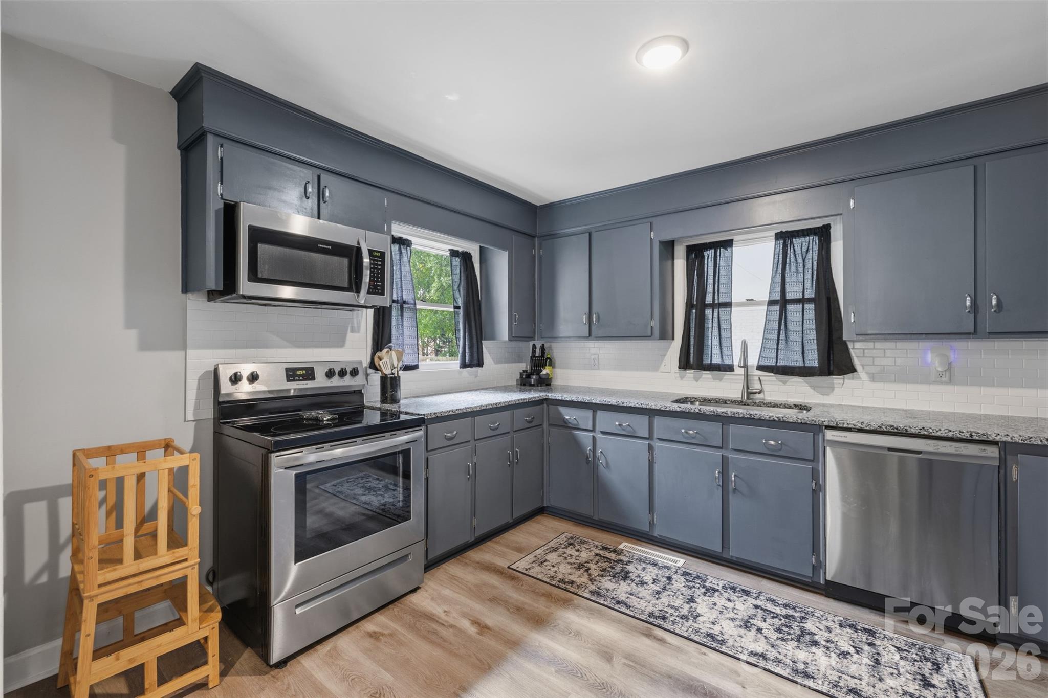 Photo 8 of 224 Sturbridge Drive, Charlotte, NC