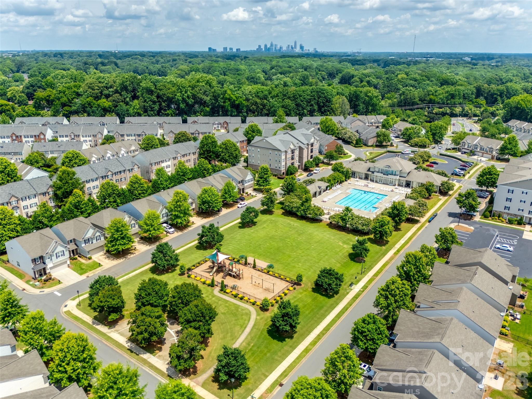 1914 Colony Line Court, Charlotte, NC