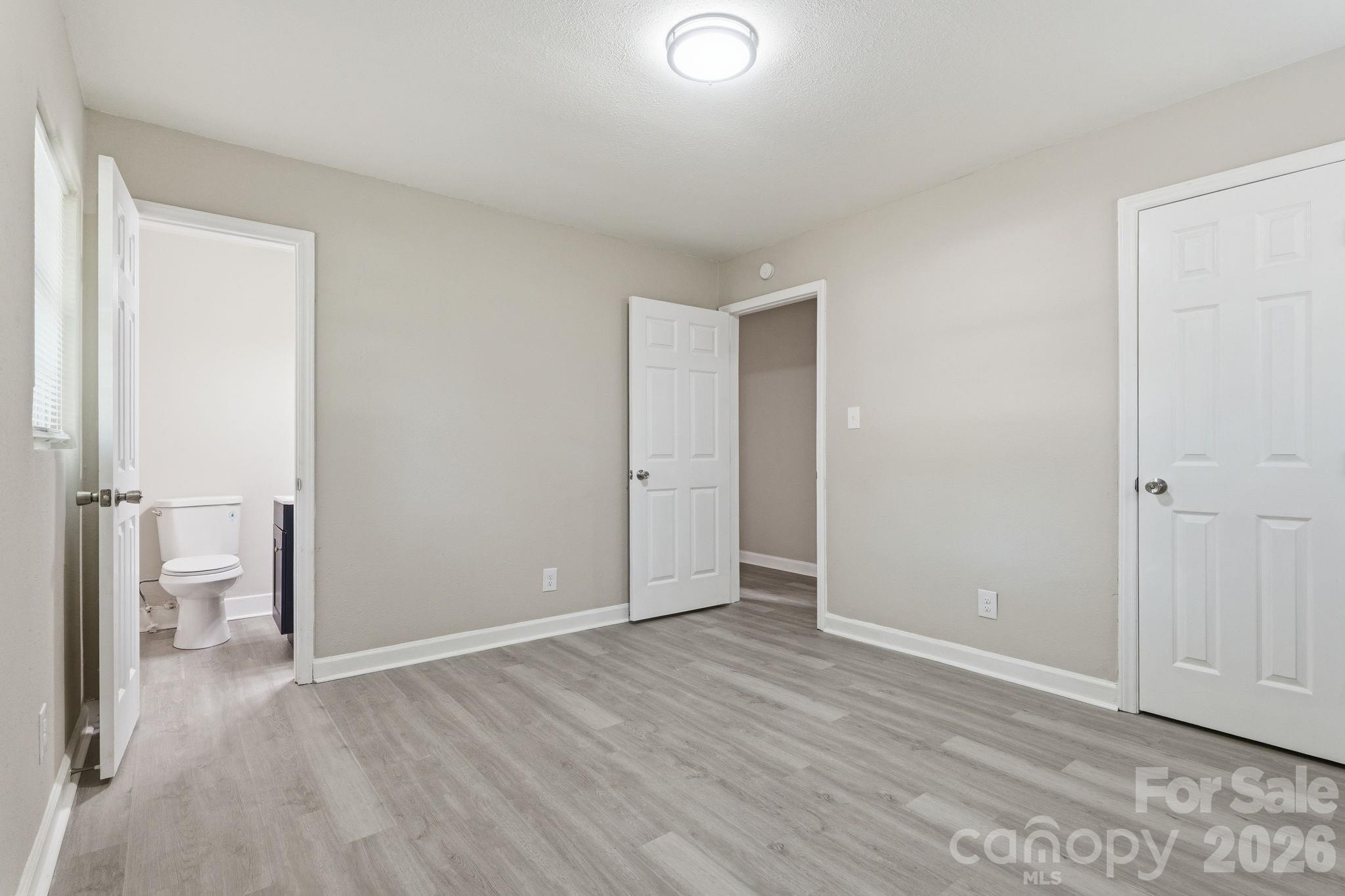 Photo 10 of 810 Echo Glen Road, Charlotte, NC