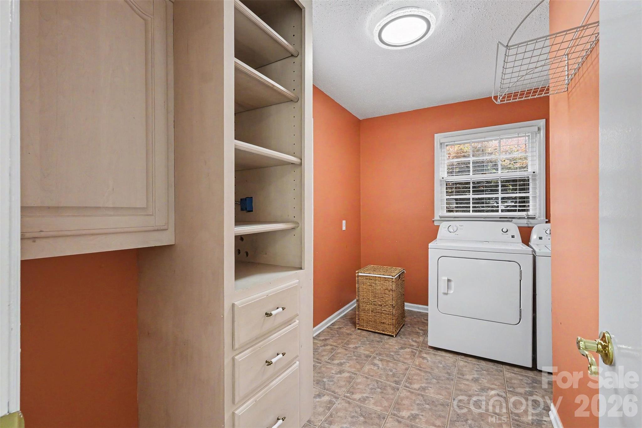 Home for sale at 1030 Mclaughlin Drive, Charlotte, NC — photo 23 of 33