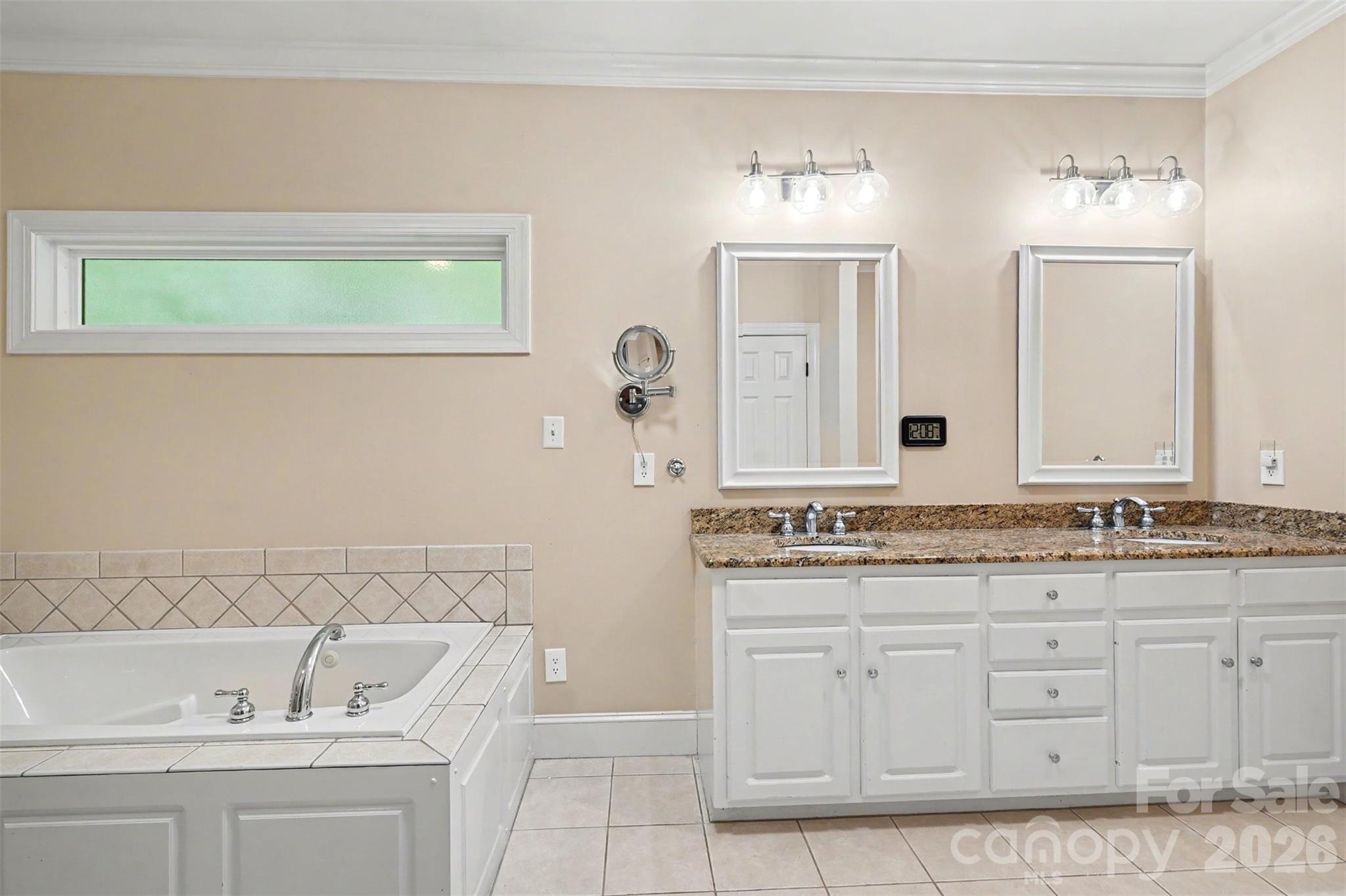Photo 20 of 6128 Lake Providence Lane, Charlotte, NC
