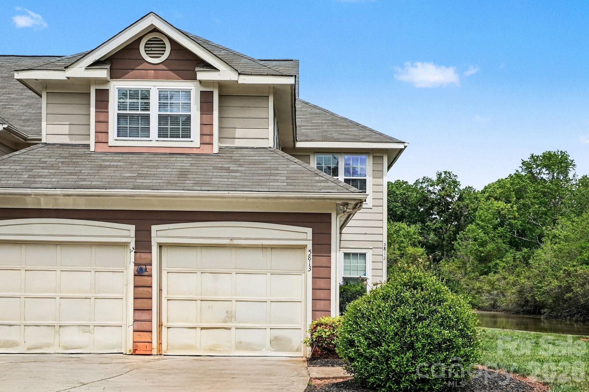 Photo 9 of 5813 Amity Springs Drive, Charlotte, NC