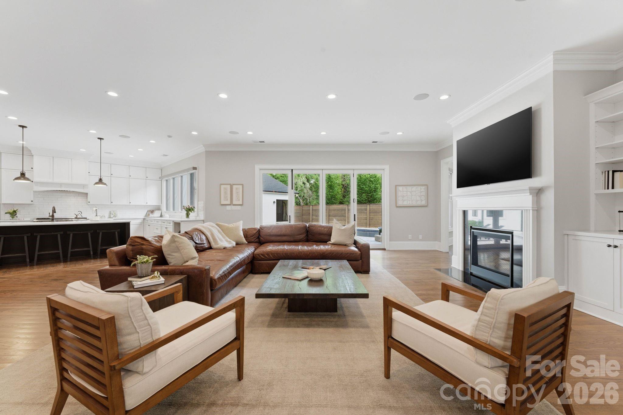 Photo 10 of 400 Glen Oaks Road, Charlotte, NC