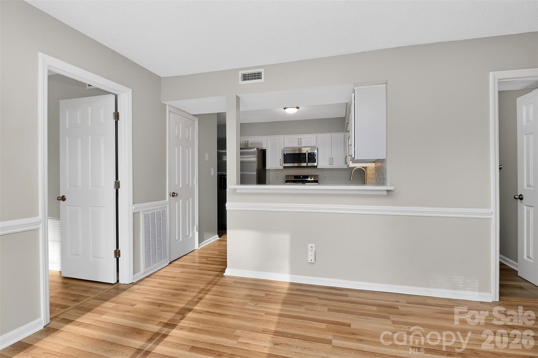 Photo 15 of 5862 Harris Grove Lane, Charlotte, NC